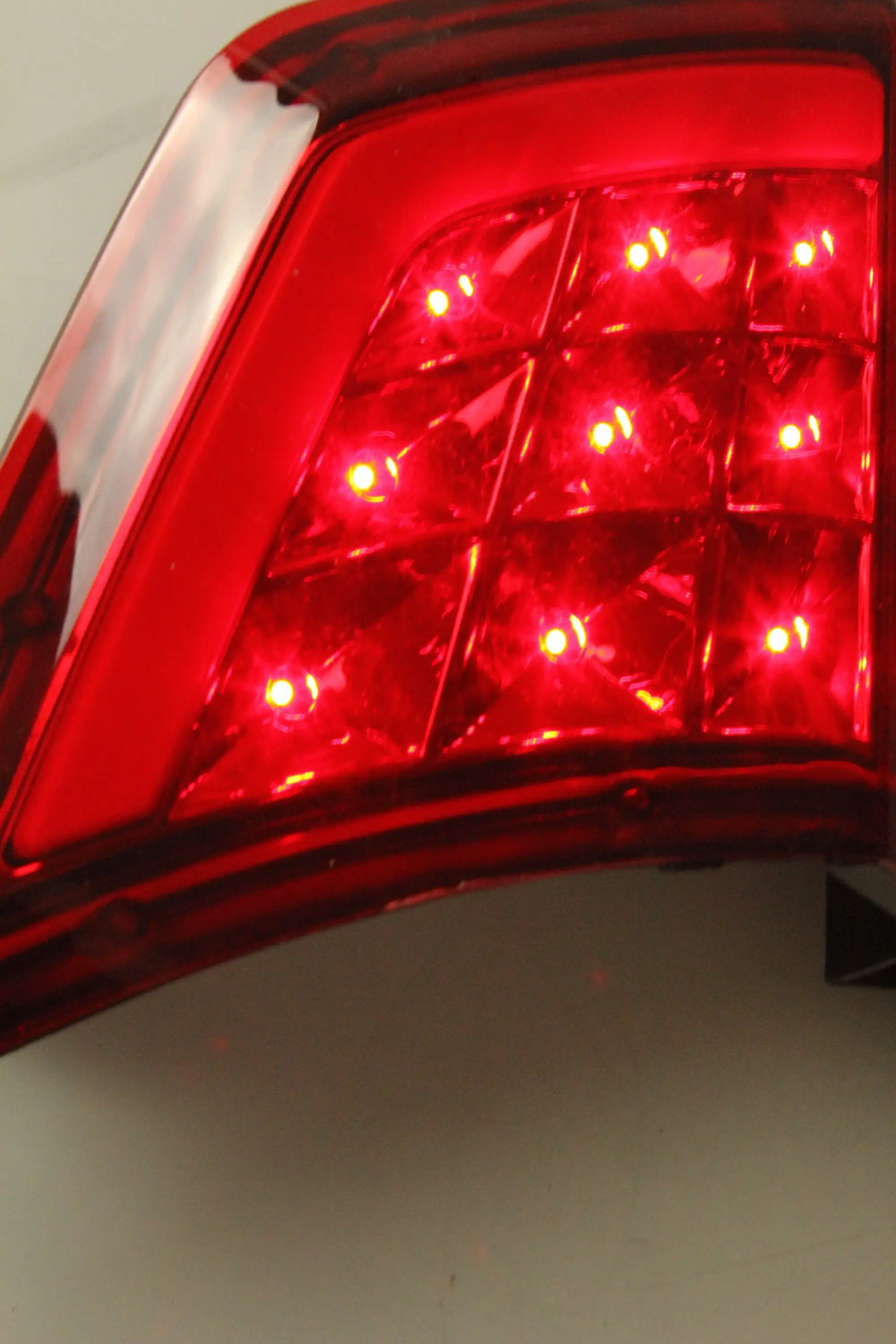 Adiputro Bus Led Tail Light Rear Lamp Fiber Marcopolo G8 Hc-b-2469-5 ...