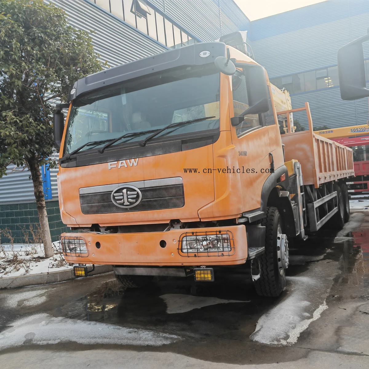 Faw 340hp 6x4 12 Tons Section 4 Straight Arm Truck With Loading Crane ...