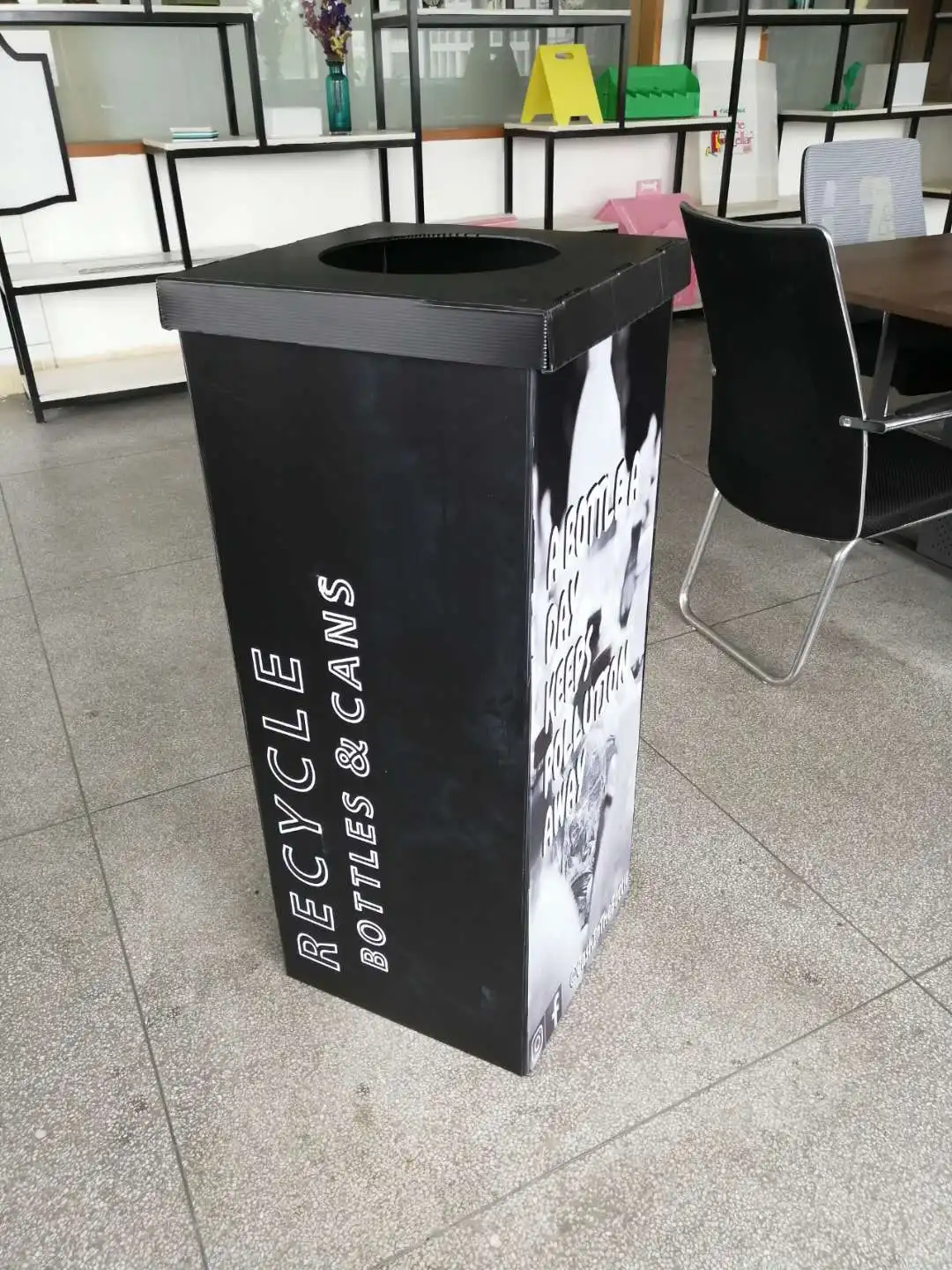 Indoor Collapsible Plastic Recycling Bins for Waste Management