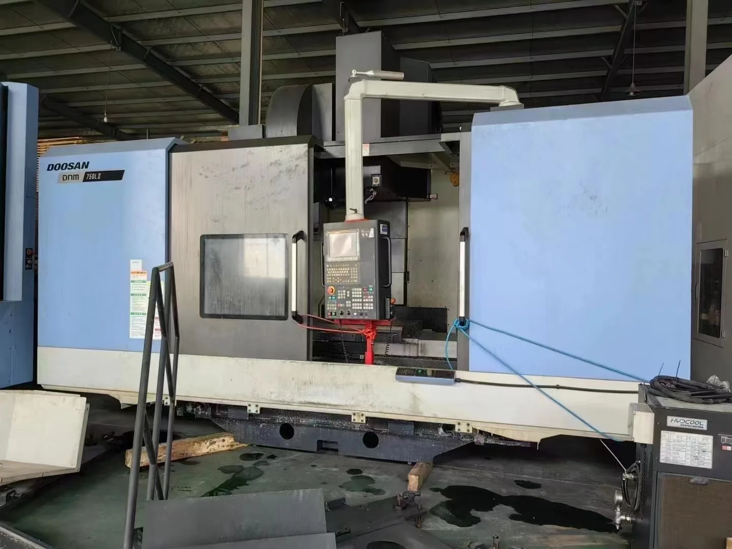 750 Second-Hand Original Korean Doosan DNM750 CNC Milling Center