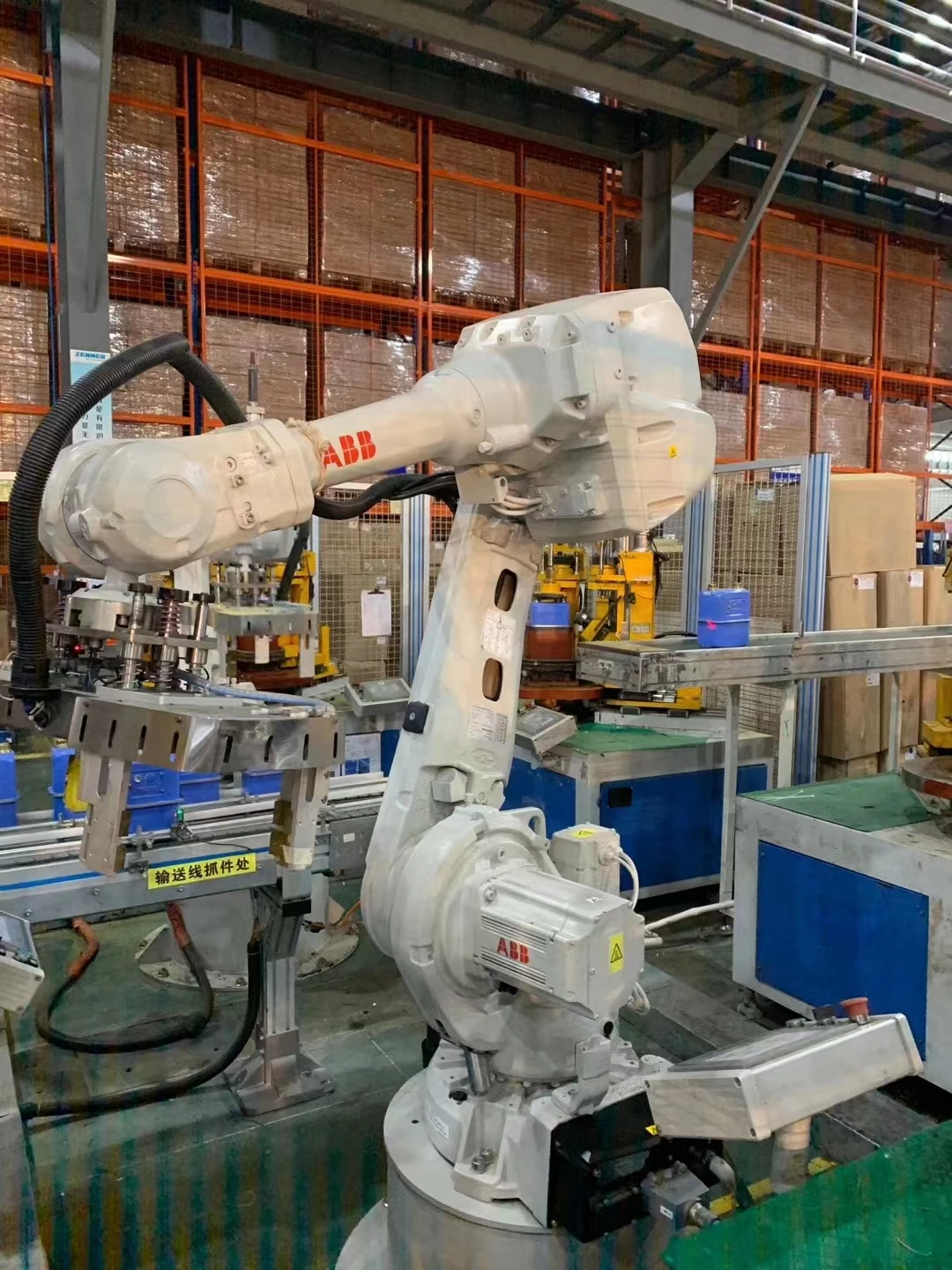 Abb Irb 2600id Load 8 Kg Arm Span 2 Meters Welding Robot Industrial ...