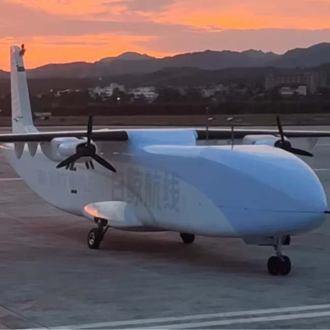 Cargo Aircraft W5000 Turboprop - Cost-Effective 5-Ton Payload