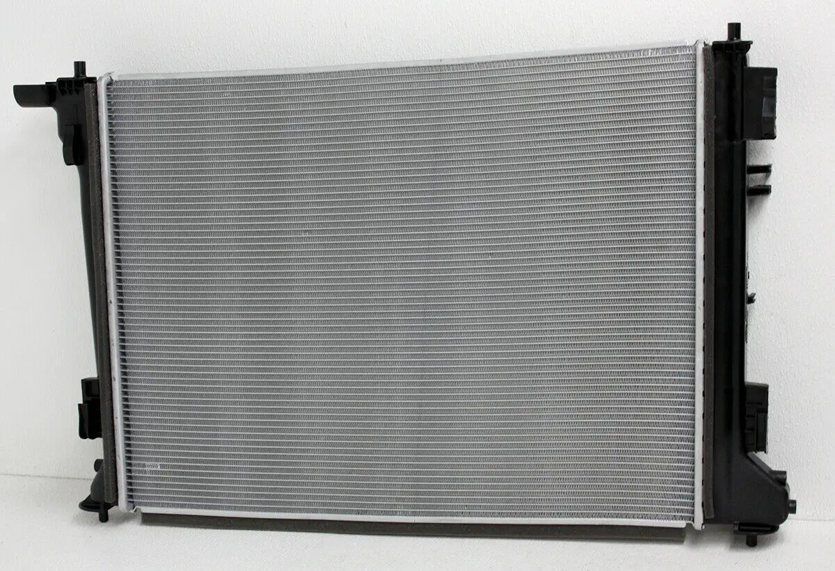Shop High Quality Radiator 25310-D3500 for Hyundai Tucson 2016