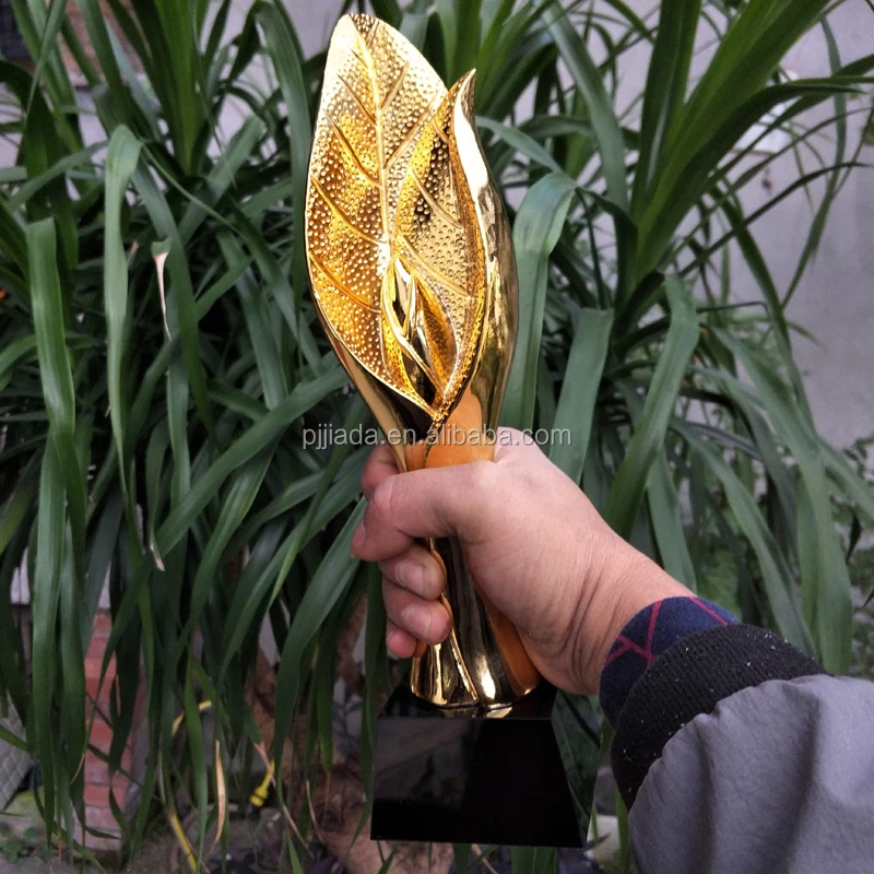 Custom Tree Leaf Shaped Trophies - Luxurious Sport Awards
