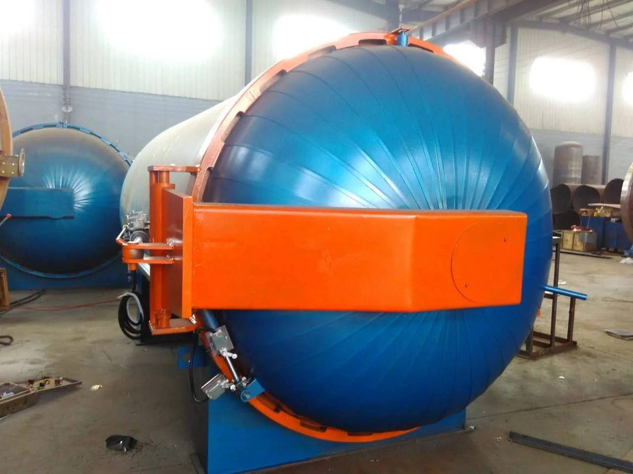 Tyre Retreading Chamber Machine / Vulcanizing tank Autoclave for Rubber ...