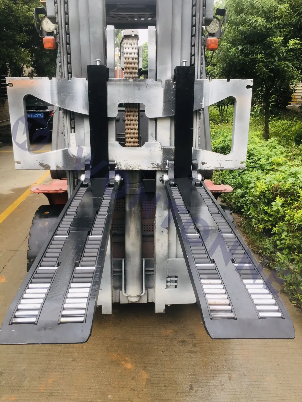 Roller Forks - Efficient Forklift Extensions & Accessories