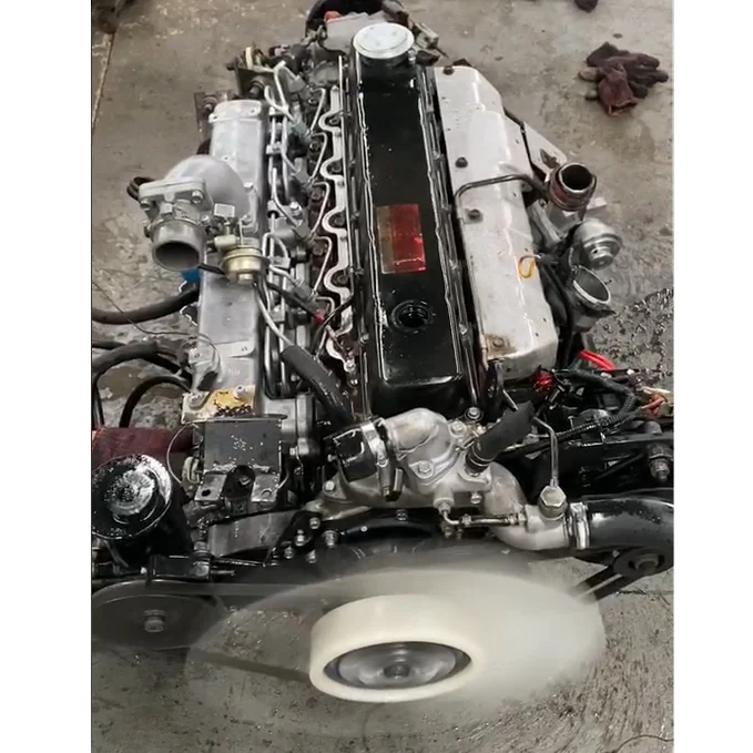 Original Used Japanese Diesel Engine TD42 with Gearbox