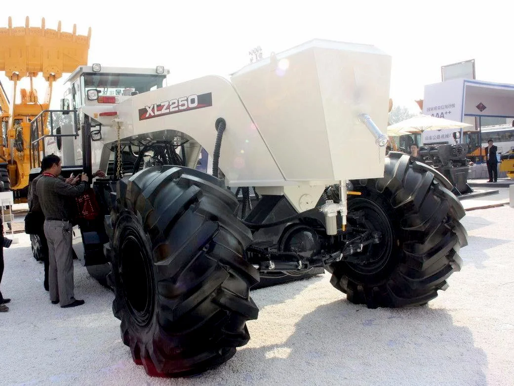 Road Renewing Soil Stabilizer Machine For Civil Engineering Xl2503 ...