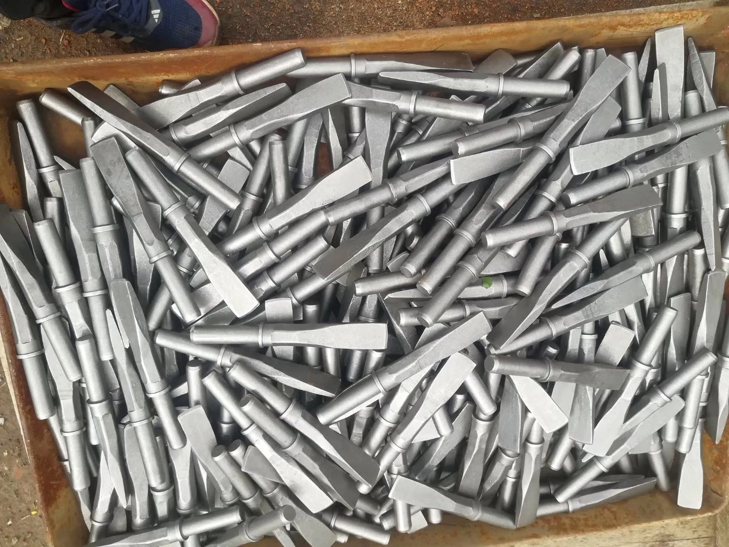 Factory Direct Sales Electric Jet Chisel Hammer Ph65 Point Chisel - Buy ...