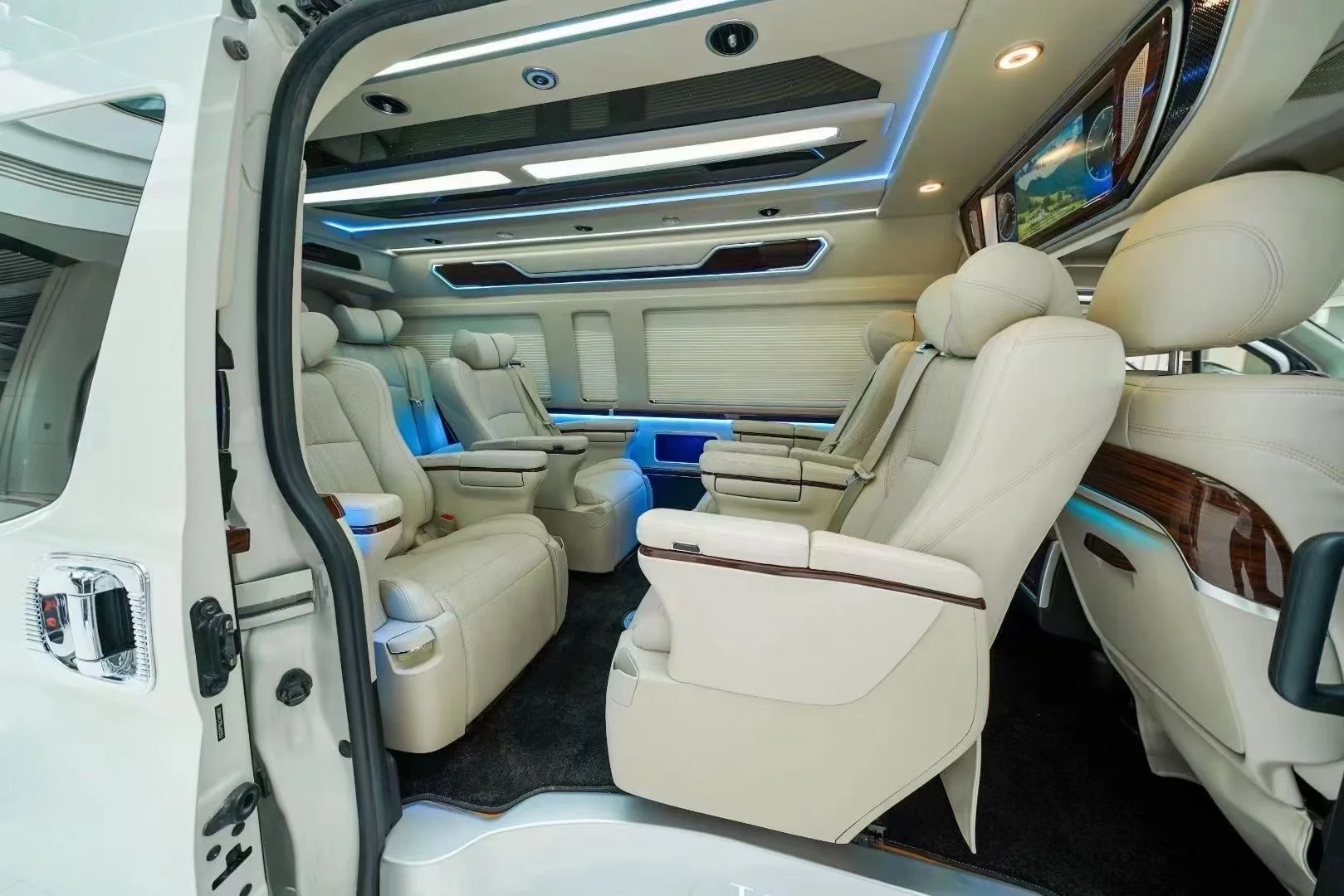 Luxury Hiace Interior Modified Kit - Wooden Parts for G Class