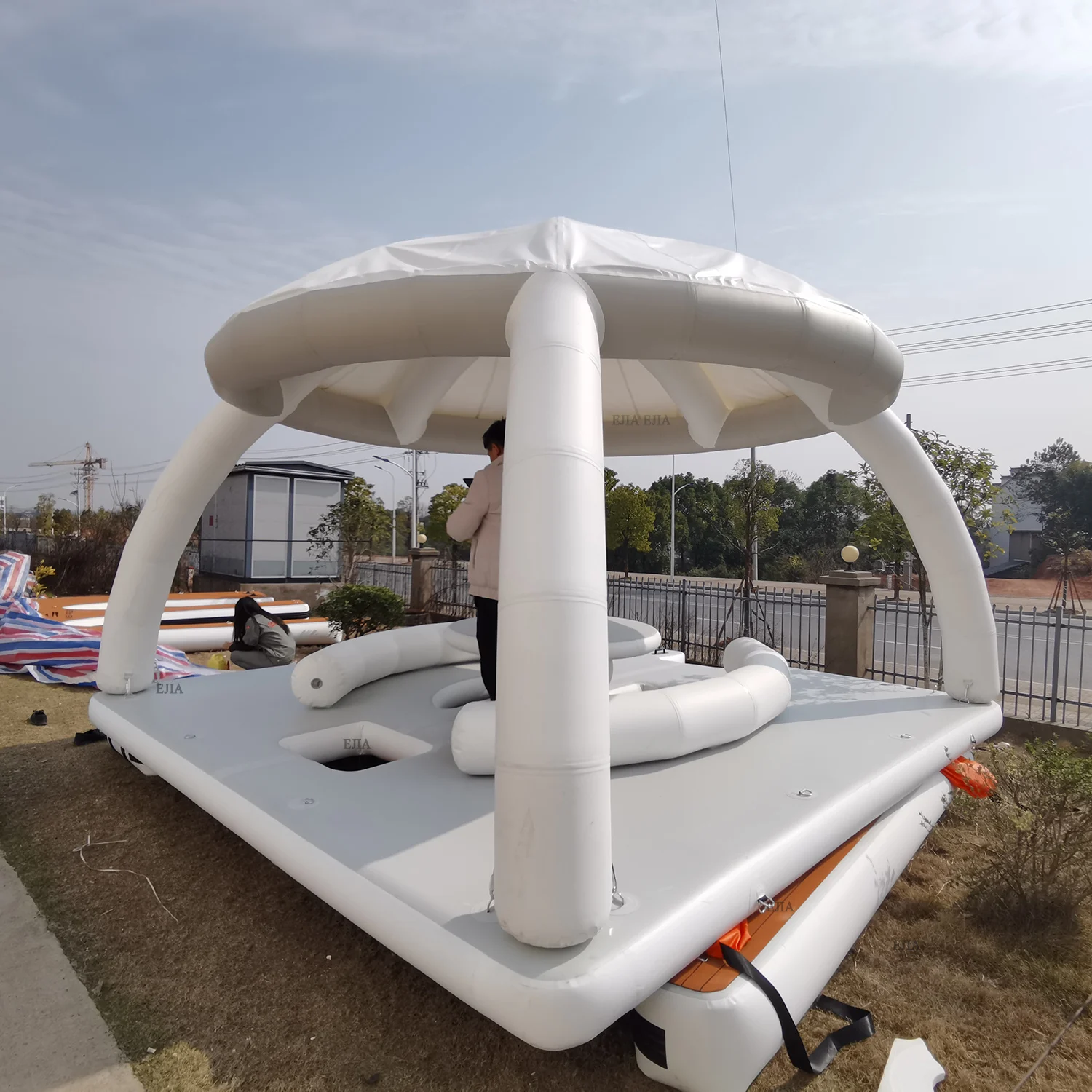 Water Recreation and Leisure Inflatable Floating Platform with Tent ...