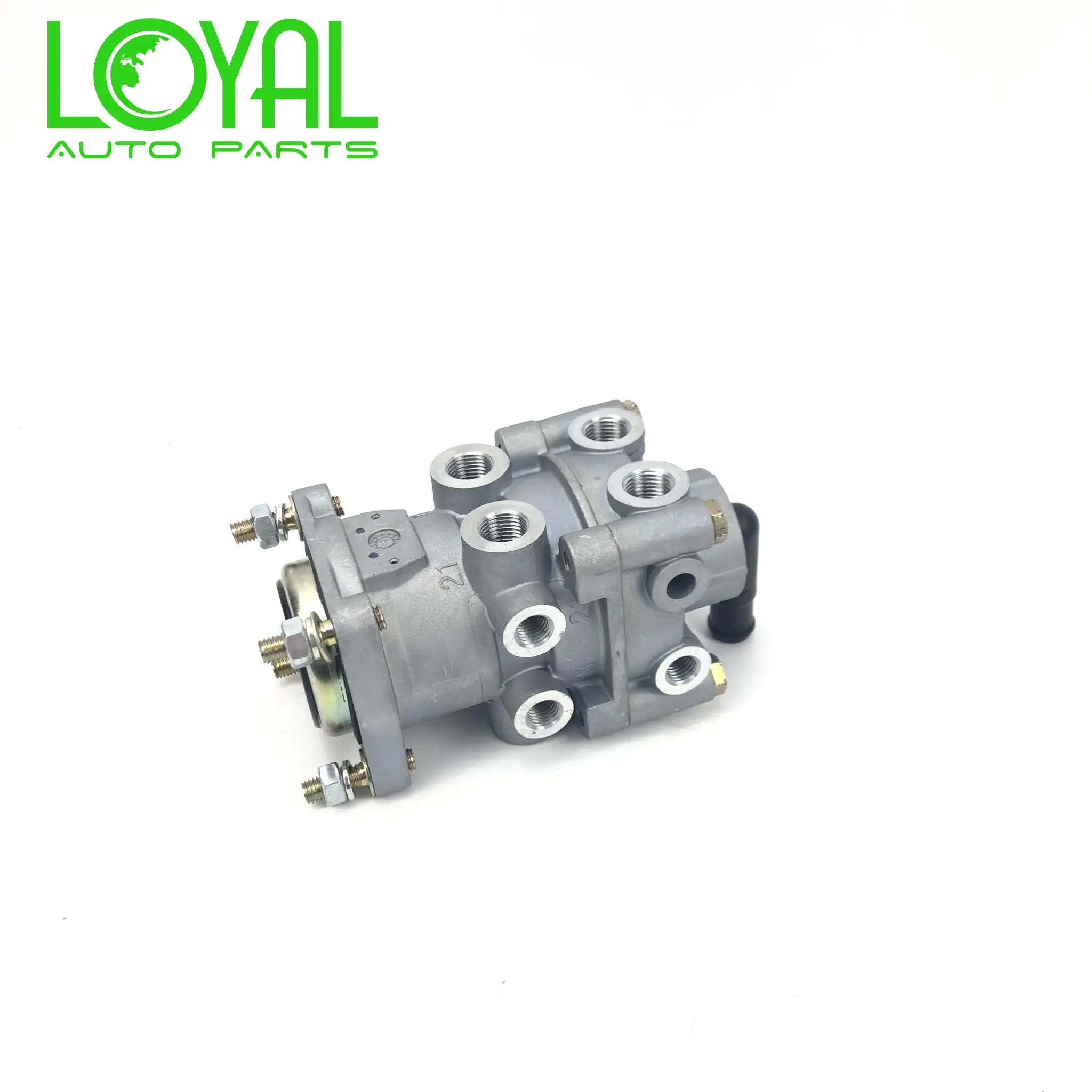 Knorr-bremse Foot Brake Valve for VOLVO TRUCK - OEM MB4690