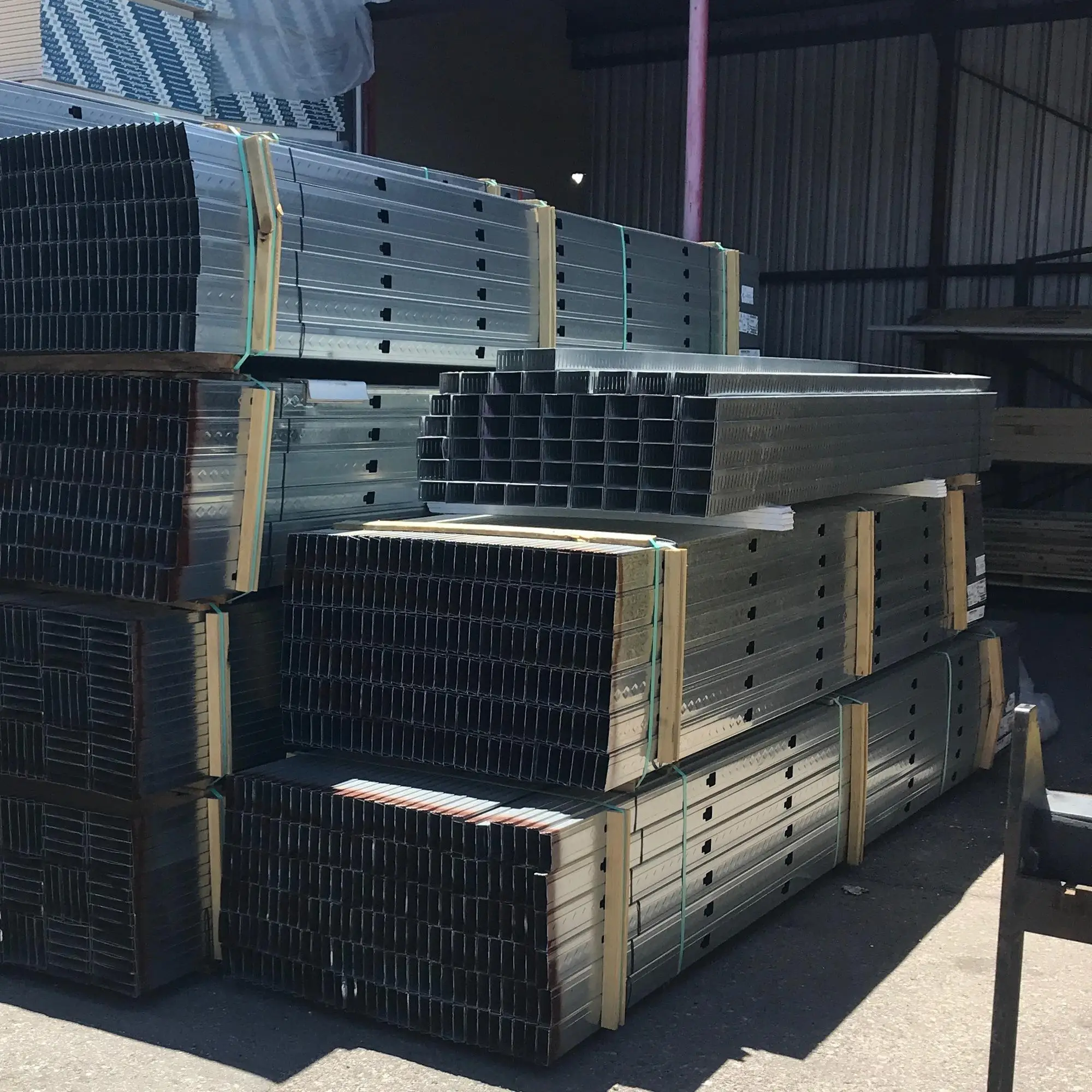 GALVANIZED STEEL STRUCTURAL STUDS for WALLS - Durable & Versatile