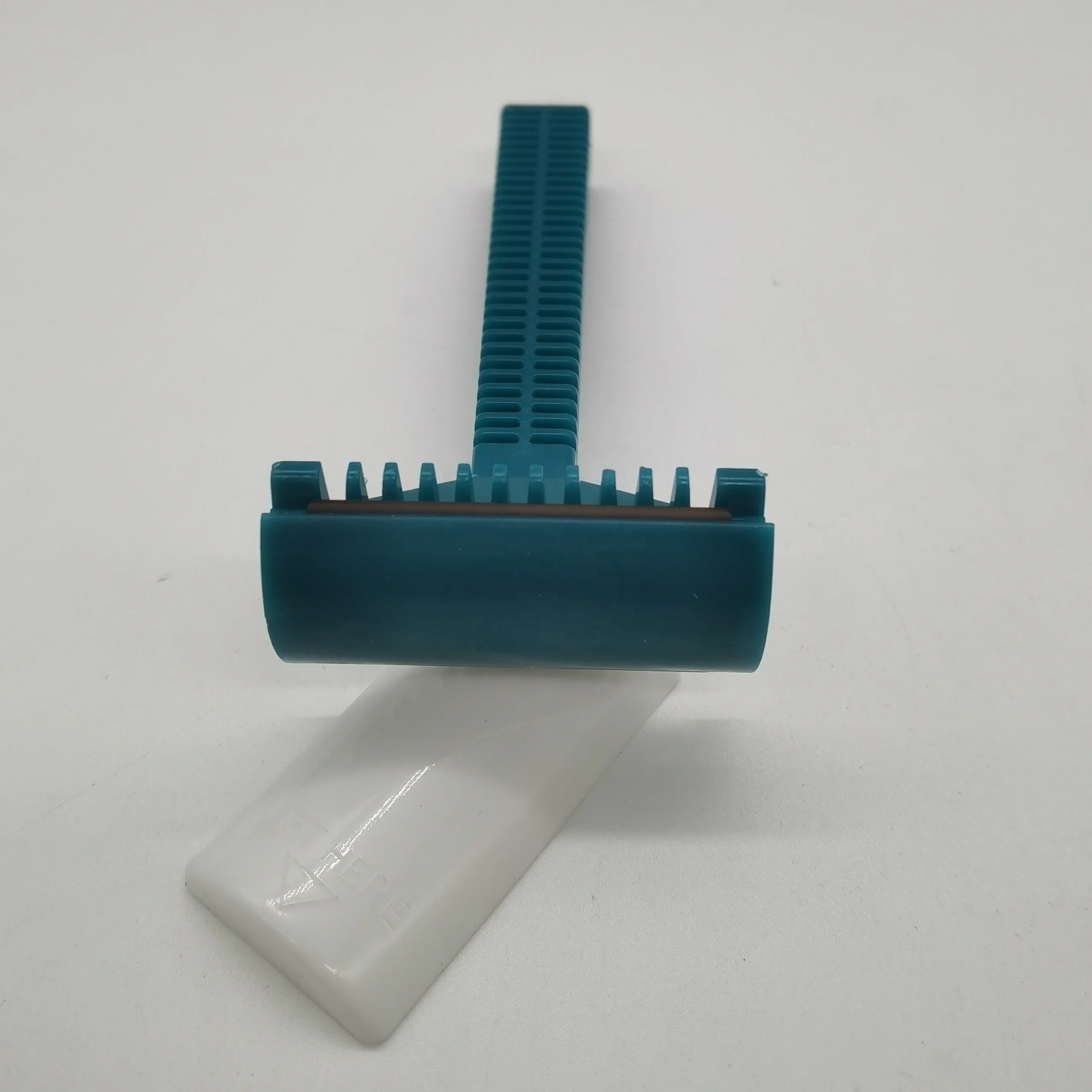 Medical Single Razor in Hospital - Safe Shaving Solutions