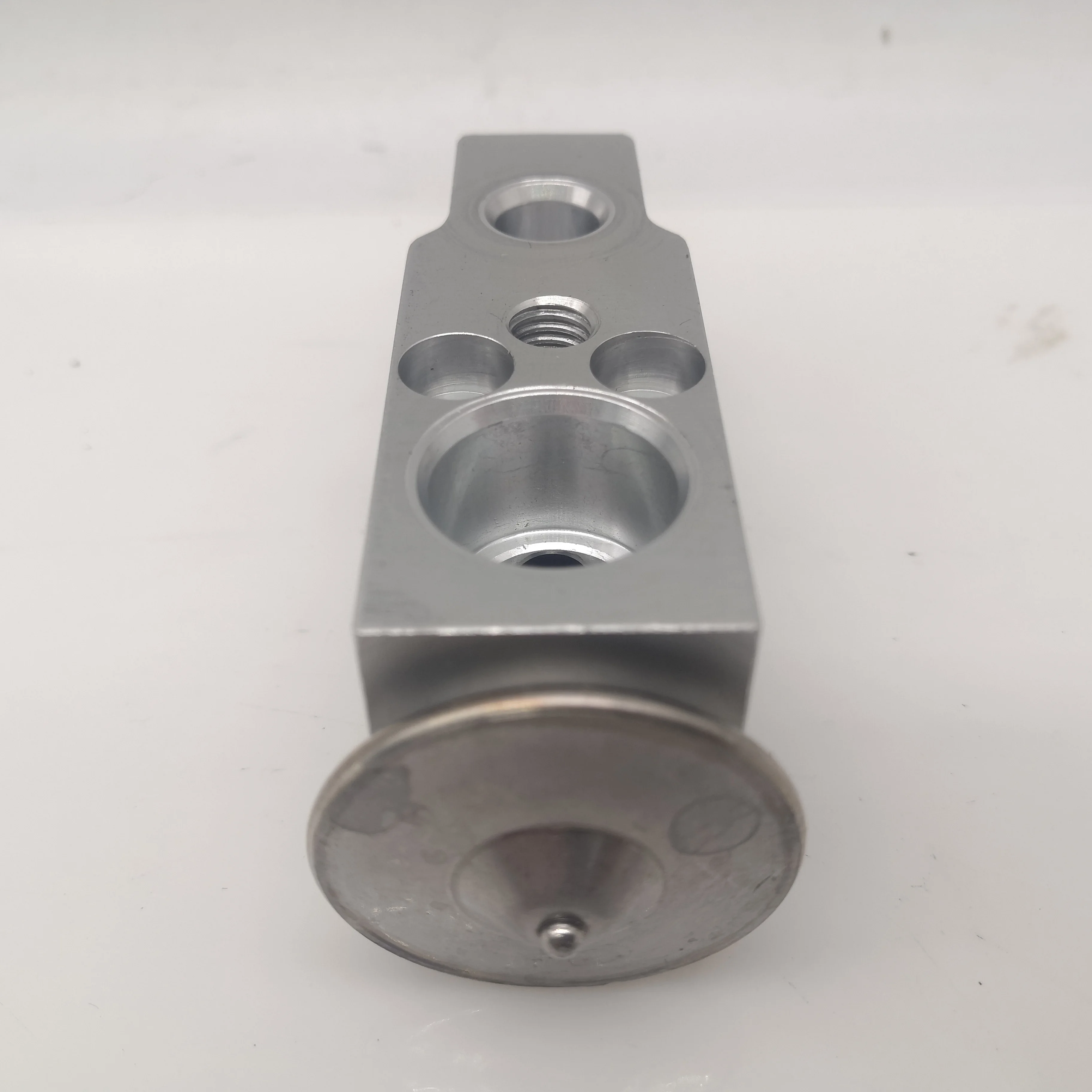 High-quality Expansion Valve for Ford Ranger AC System