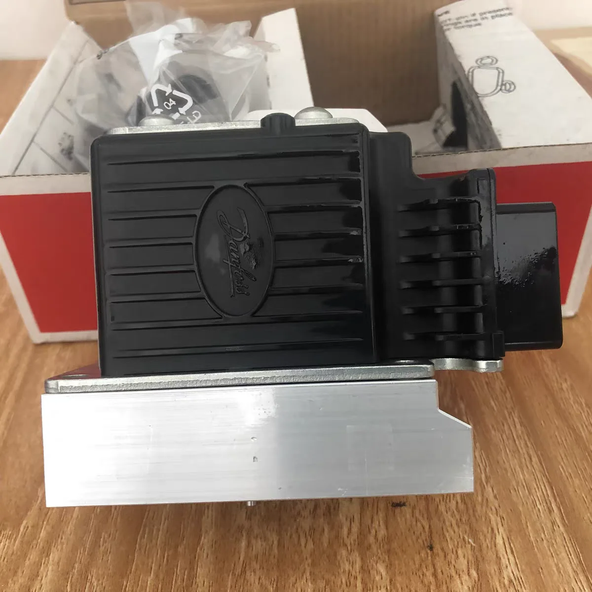 11166829 Sa'ao Danfoss Hydraulic Proportional Valve Pvg32 Electronic ...