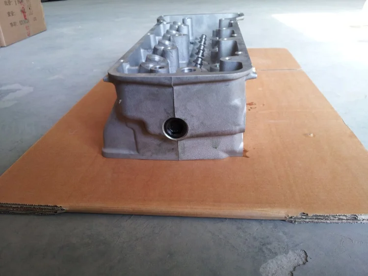 Car Parts Engine Cylinder Head for LADA NIVA 21011-1003015-10 | Genuine ...