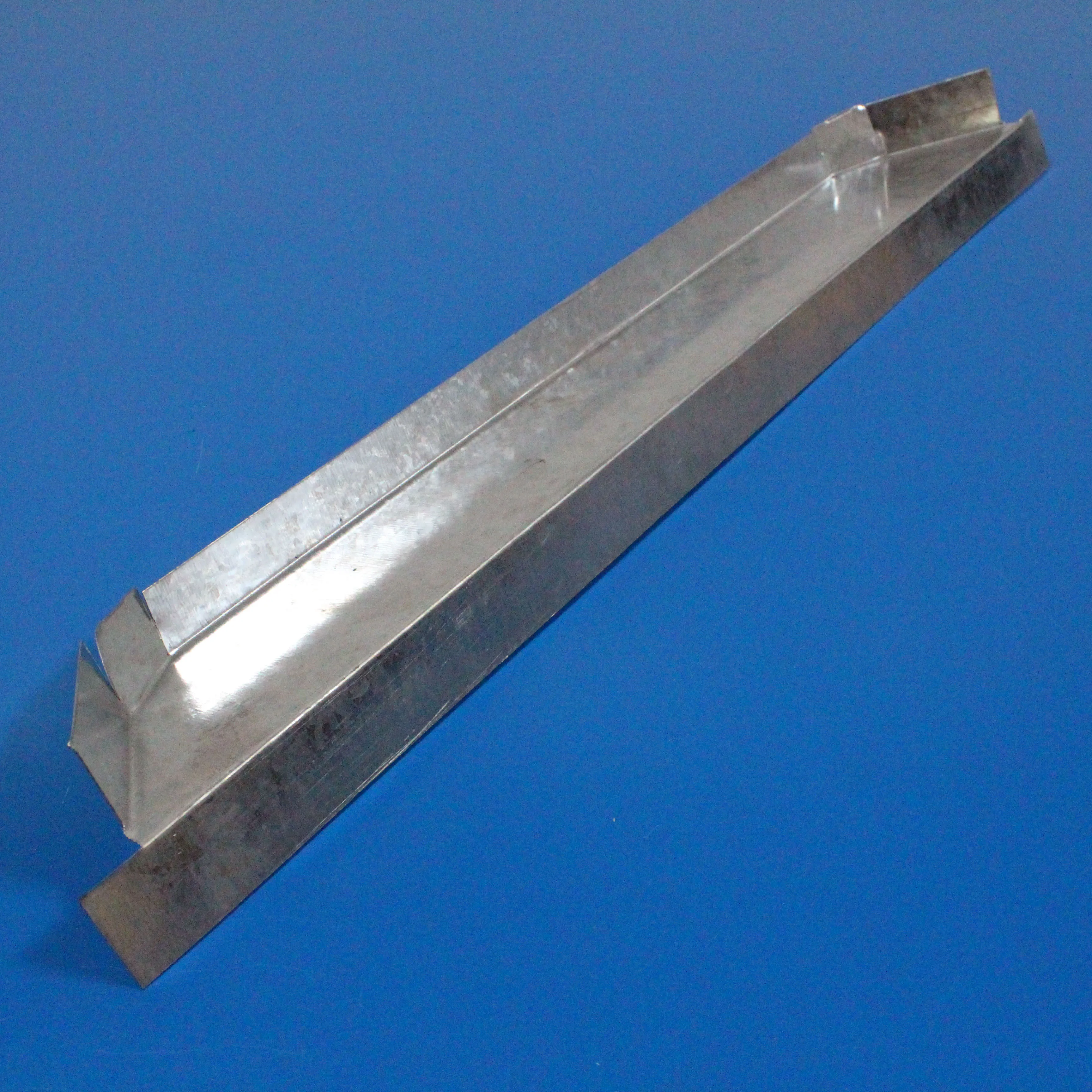 760 Multi-model Metal Plug Ridge Sealing Water Baffle Steel Structure ...