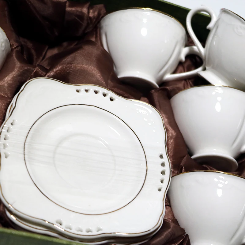 Luxury White Ceramic Coffee Tea Cup And Saucer Sets With Golden Rim ...