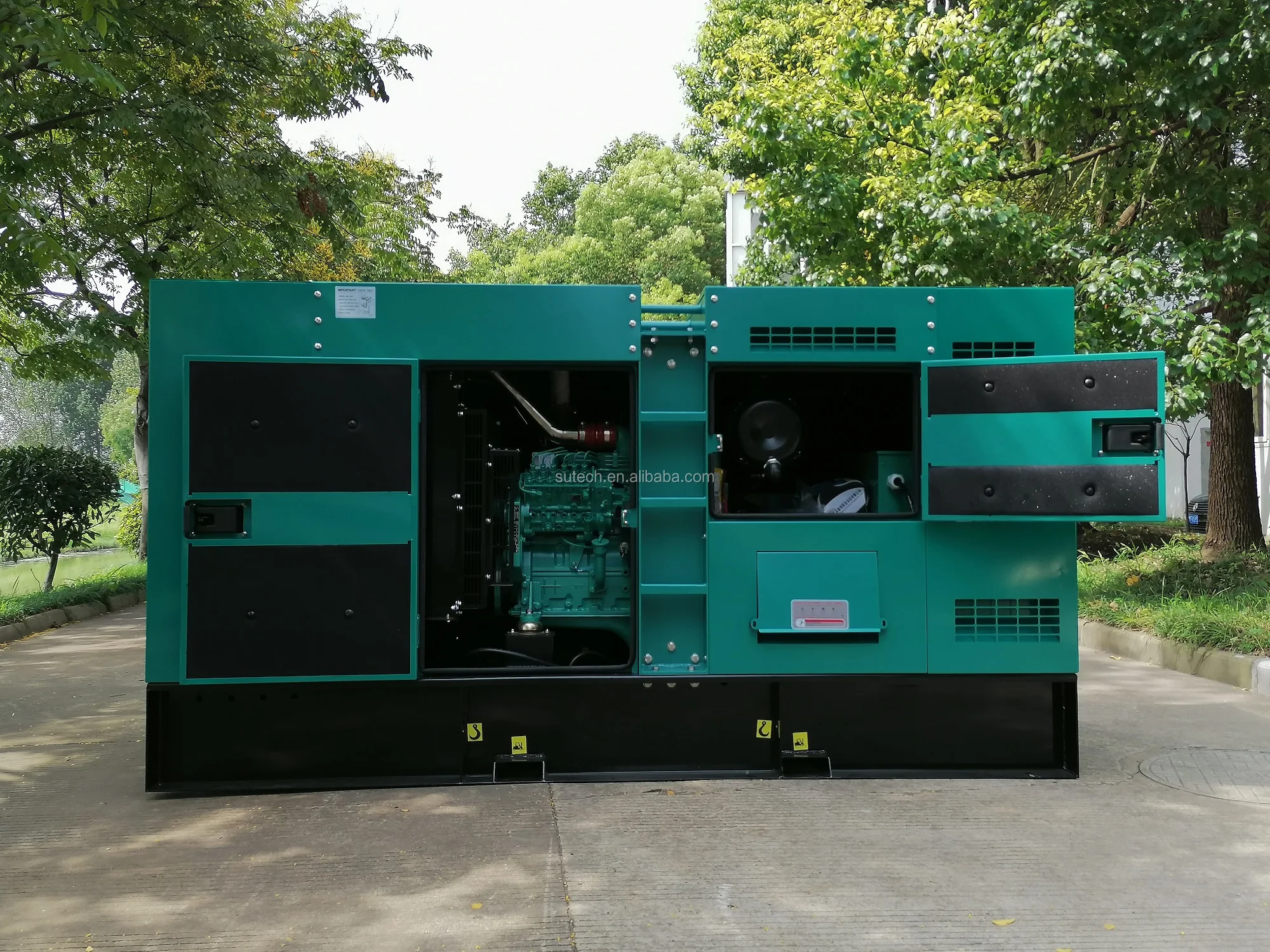 Cummins Engine 6BTA5.9-G2 Genset 125kva Silent 100kw Diesel Generator Price