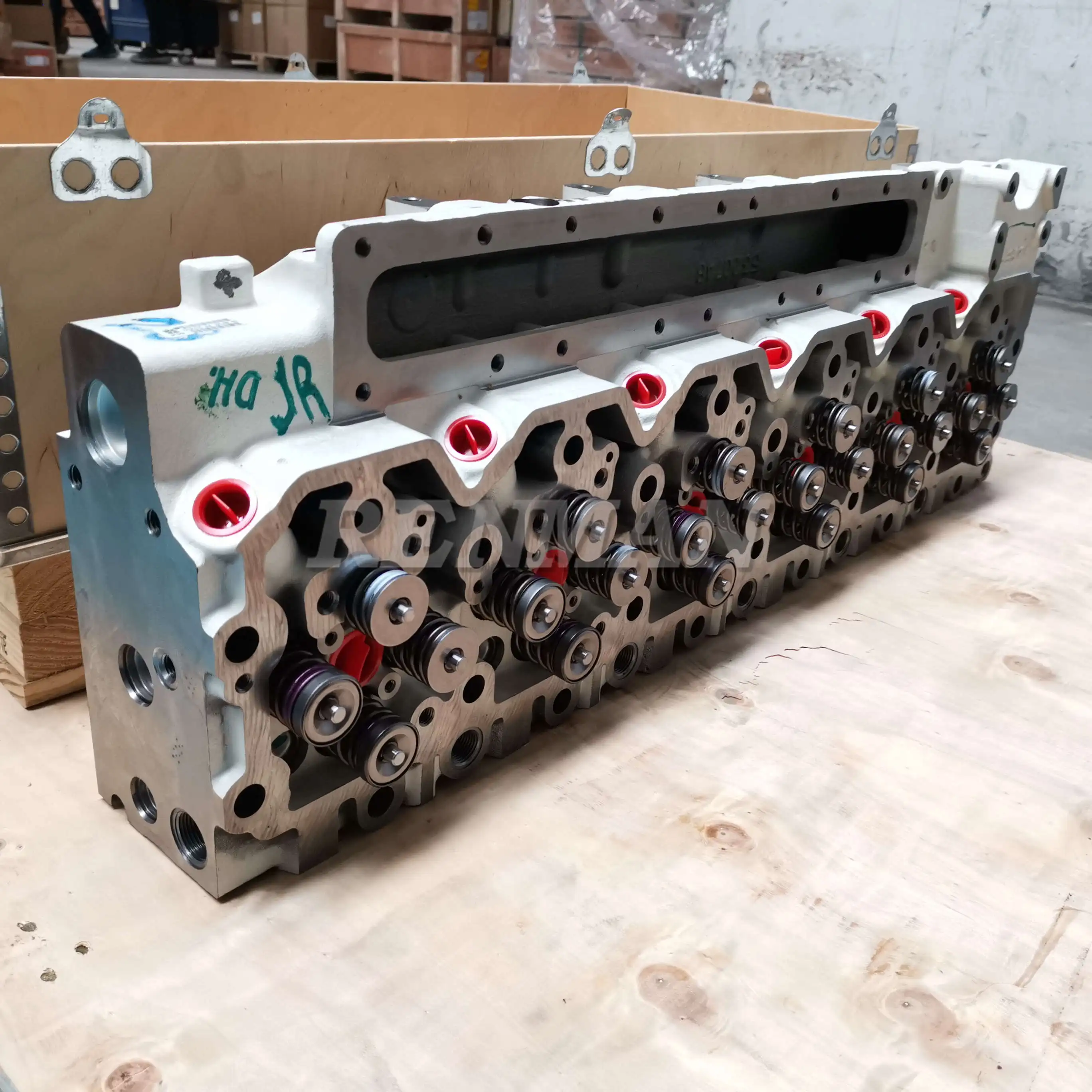 Головка Цилиндра Двигателя Cummins Qsl9 В Сборе 4908403 5404060 5529522 ...