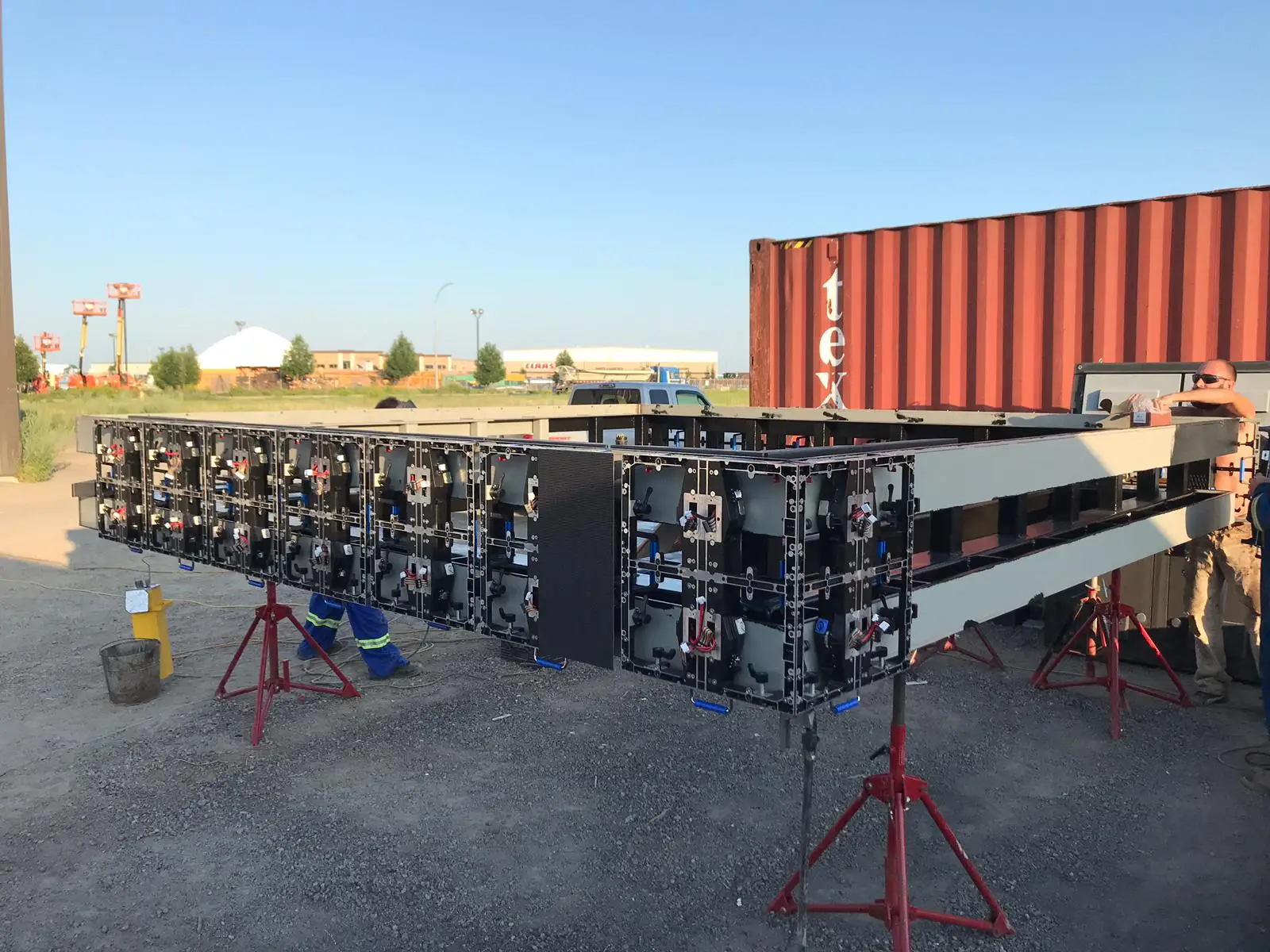 90 Degree Irregular Shape Magic Cube Led Display Screen For Indoor ...