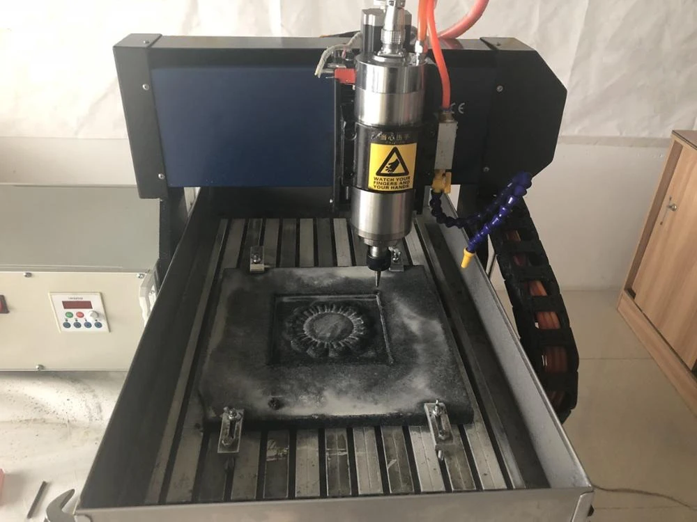 Mini CNC 3040 - Precision Router for Metals & More