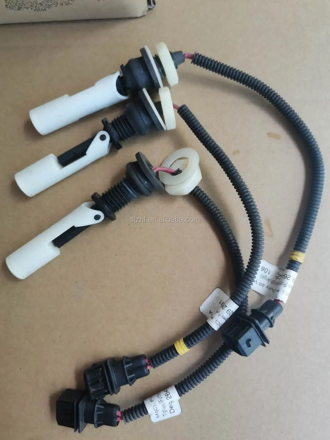 Water Tank Float Switch 0429 2645 For Deutz Bf4m2012 Diesel Engine ...