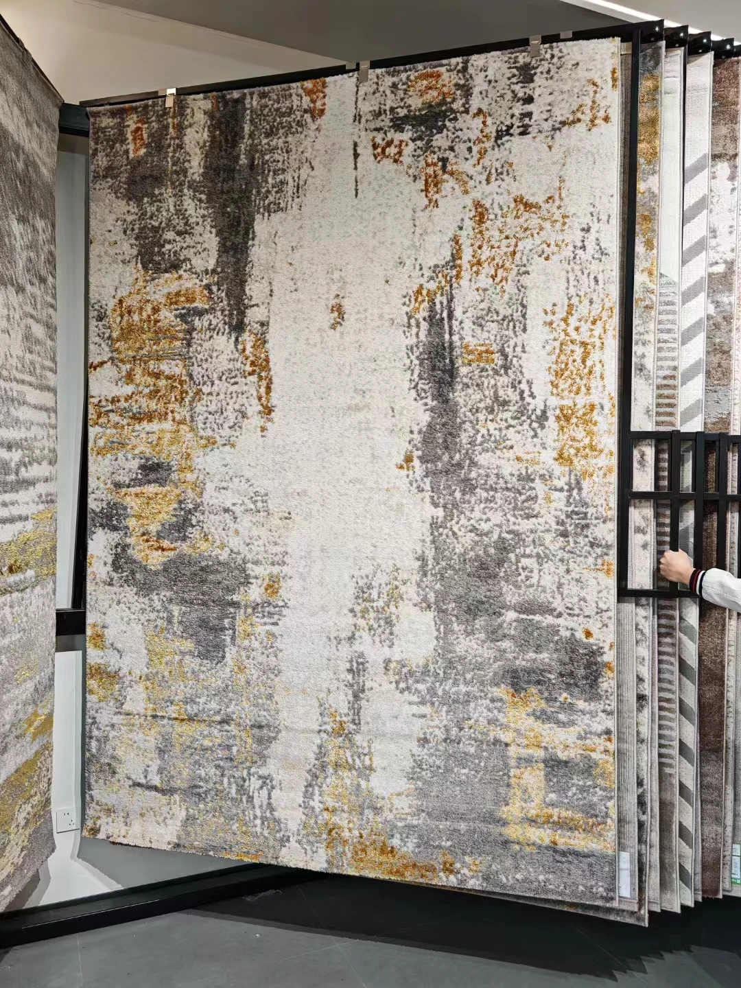 Customized Gold Color Carpets - Luxury Flooring Solutions