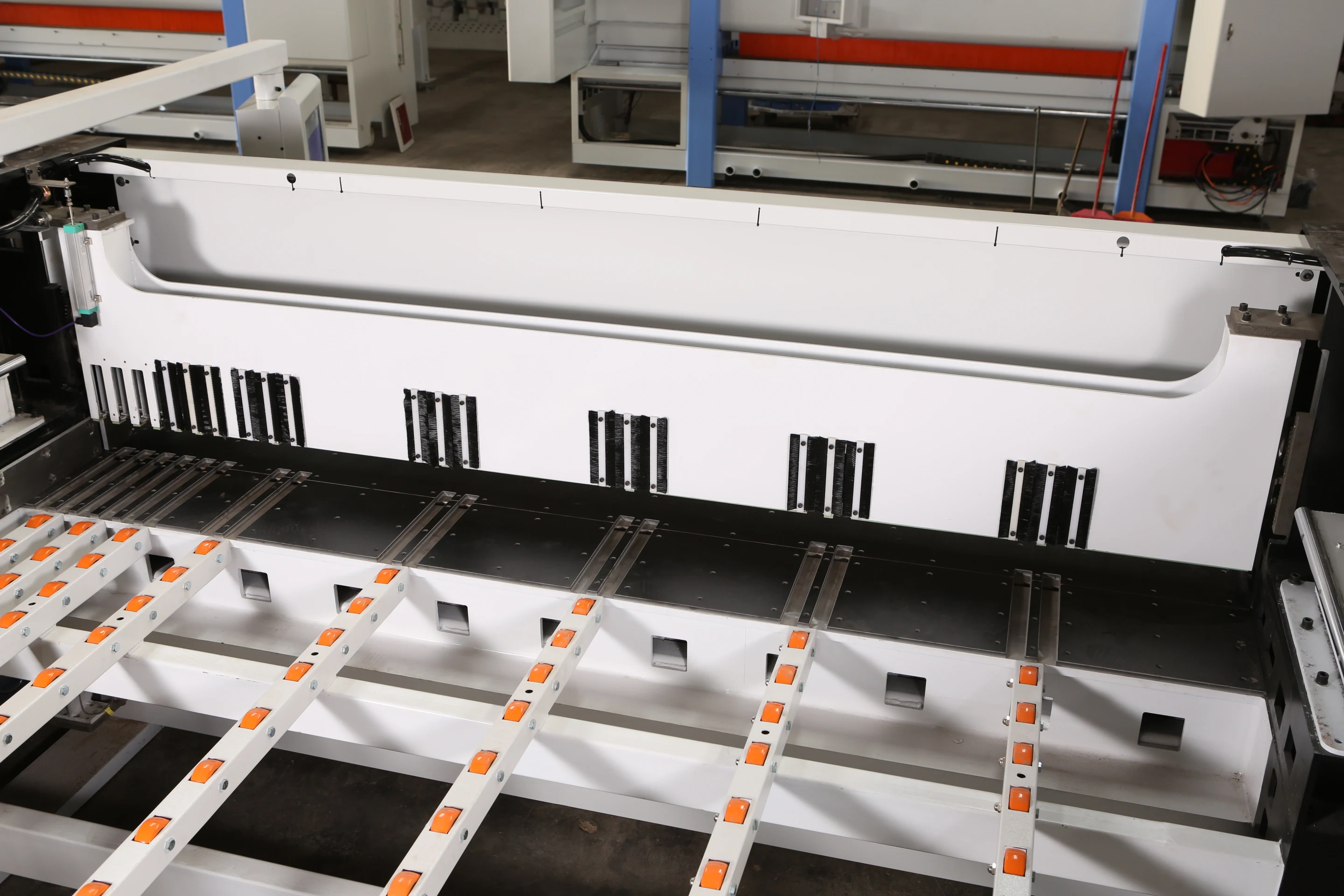 MJ3300Z CNC Beam Saw - Efficient Woodworking Solutions