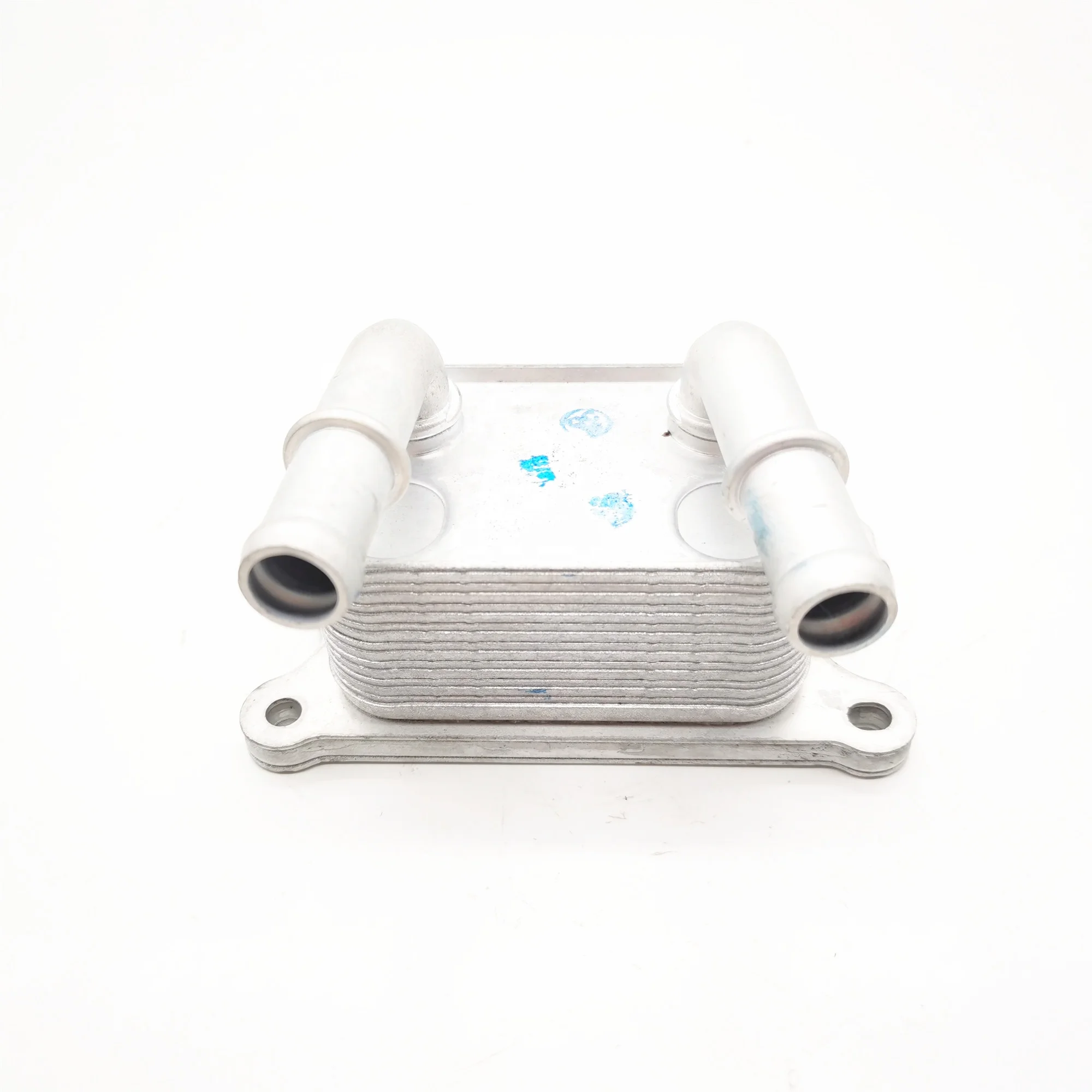 High Quality Automobile Engine Oil Cooler For Renault Smart Mercedes ...