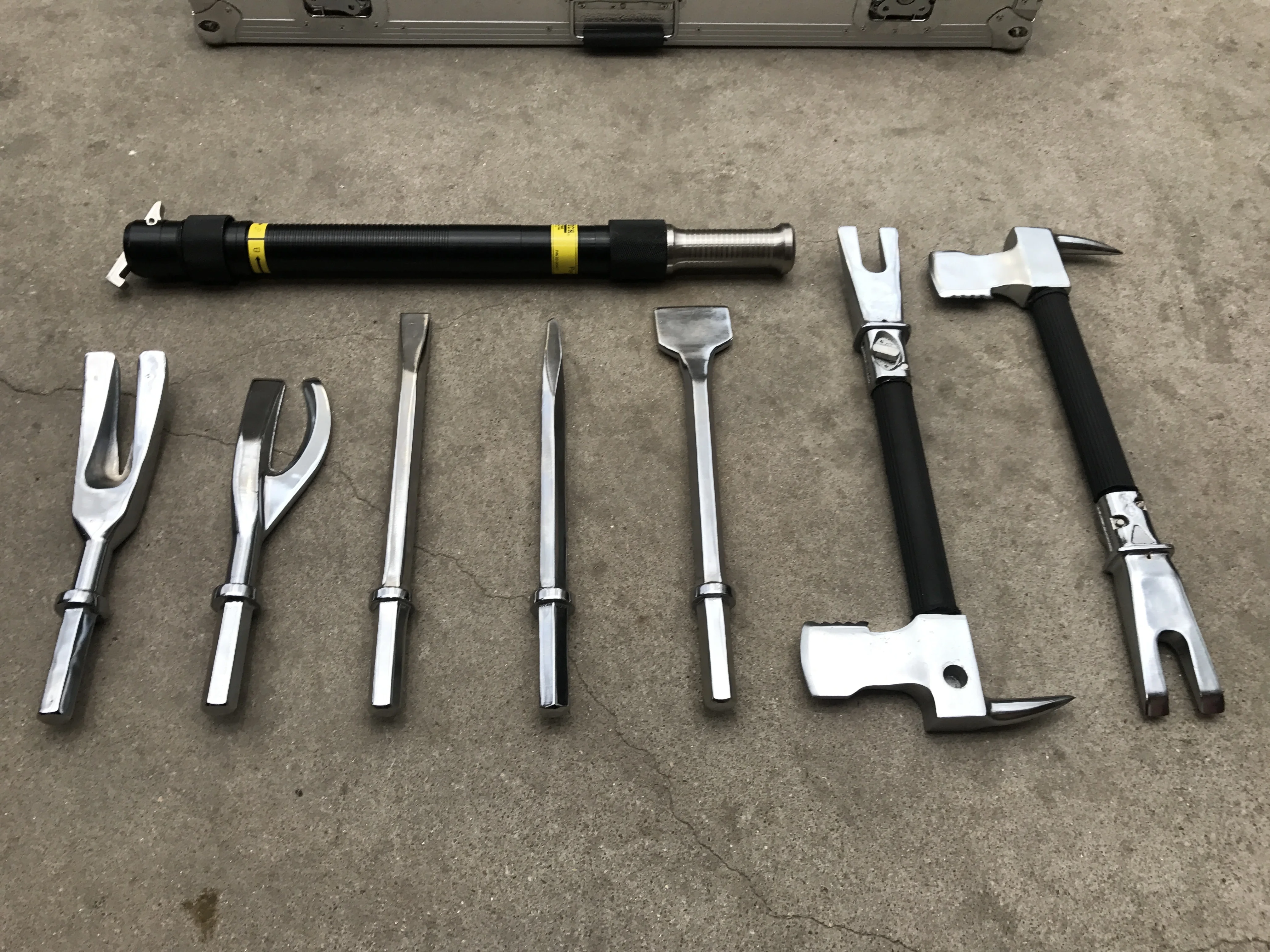 Multifunctional Hand Tools Set For Firefighting,Demolition & Rescue ...