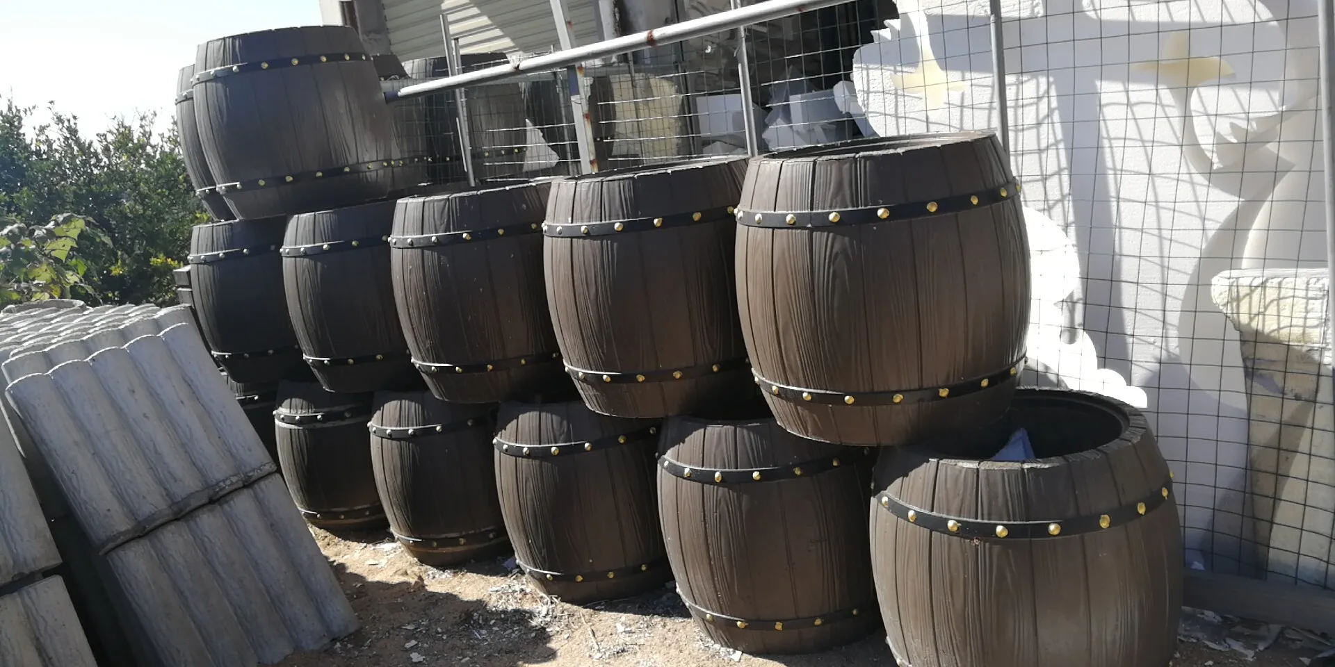 Barrel Shape Concrete Planter Molds - Durable & Easy to Use