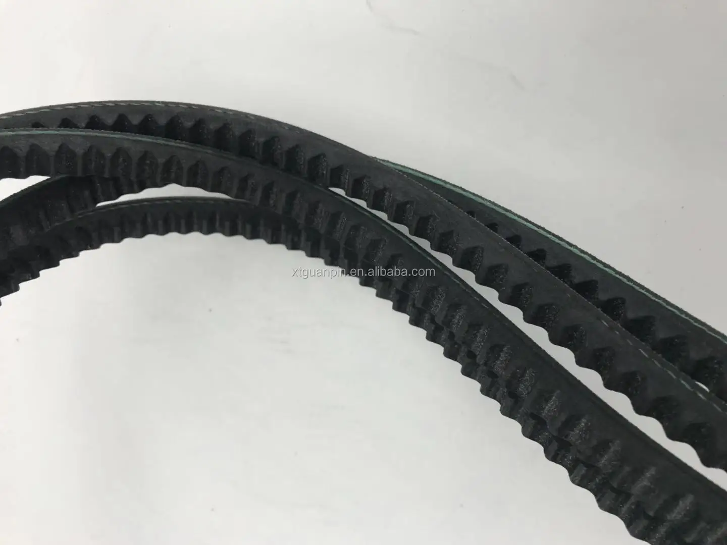 High Quality Fan Belts - Durable and Efficient Power Transmission