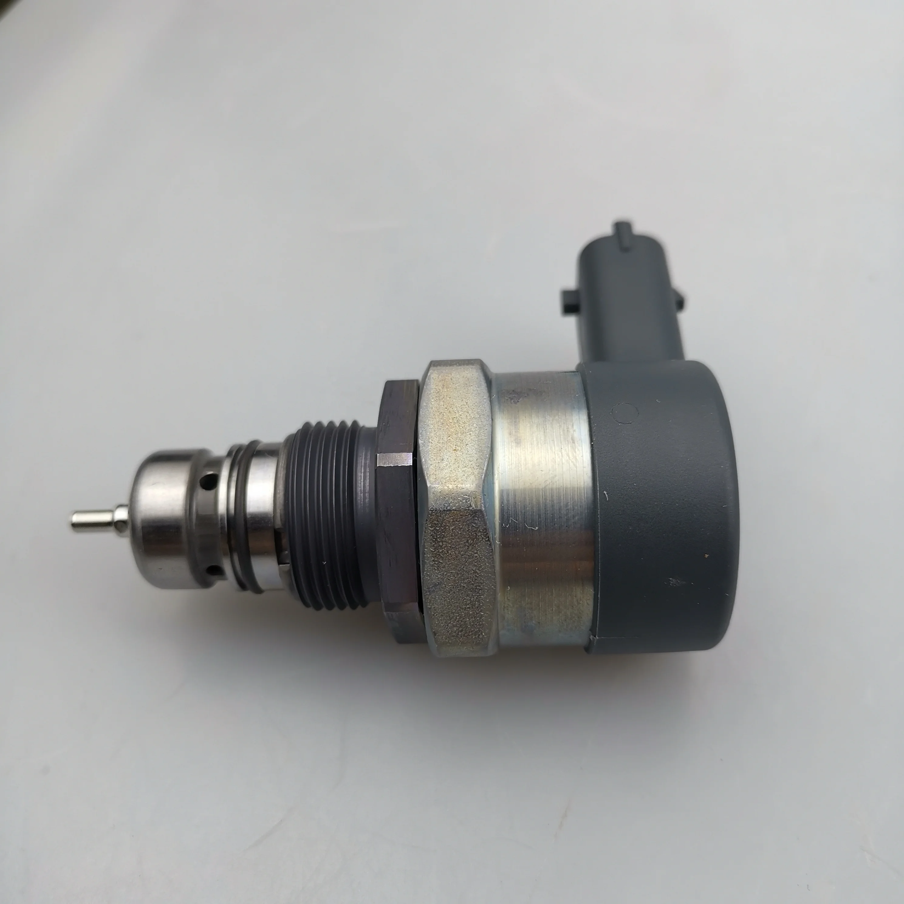 SAIC MAXUS T60 Original Pressure Control Valve 0281006015| Alibaba.com