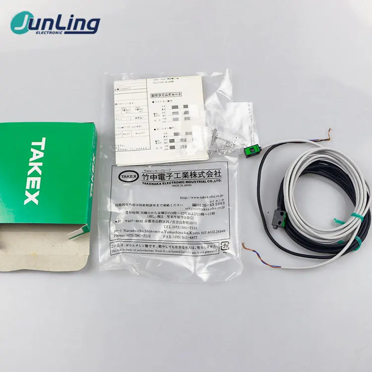 TAKEX UM-T50S Photoelectric Sensor - Reliable Industrial Automation