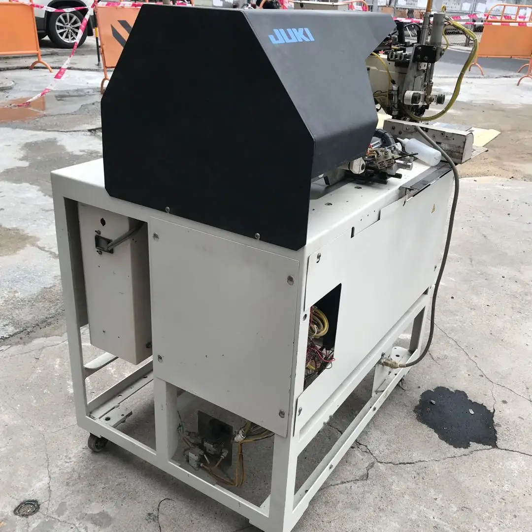 Used APW-895 Industrial Automatic Pocket Welting Sewing Machine