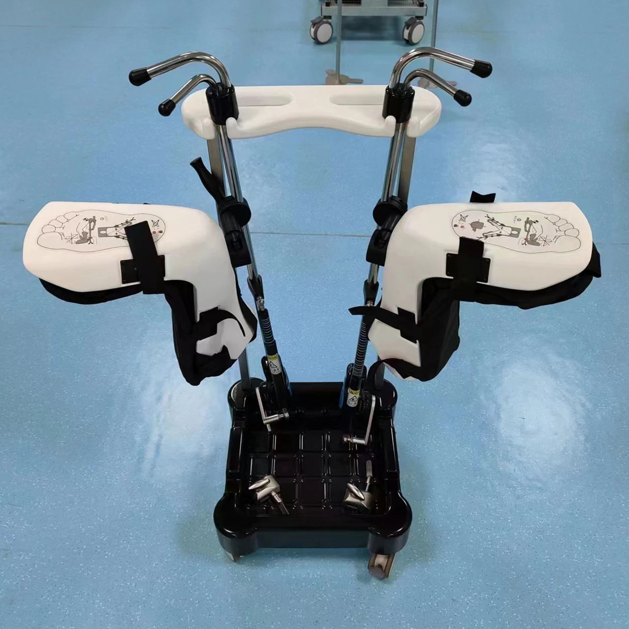 ICEN Gynecology Stirrups Gynecology Table Stirrups Hospital Gynecology ...