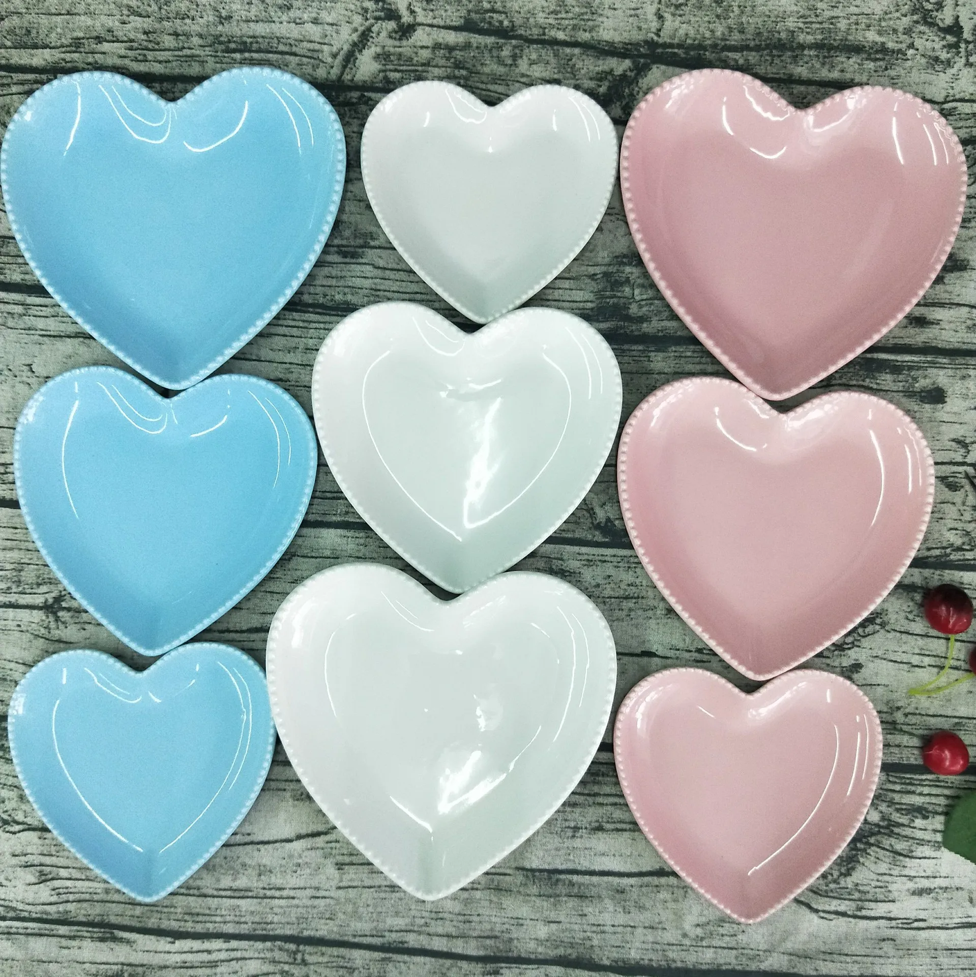 Shop High Quality Heart Shape Dinner Plates for Restaurants