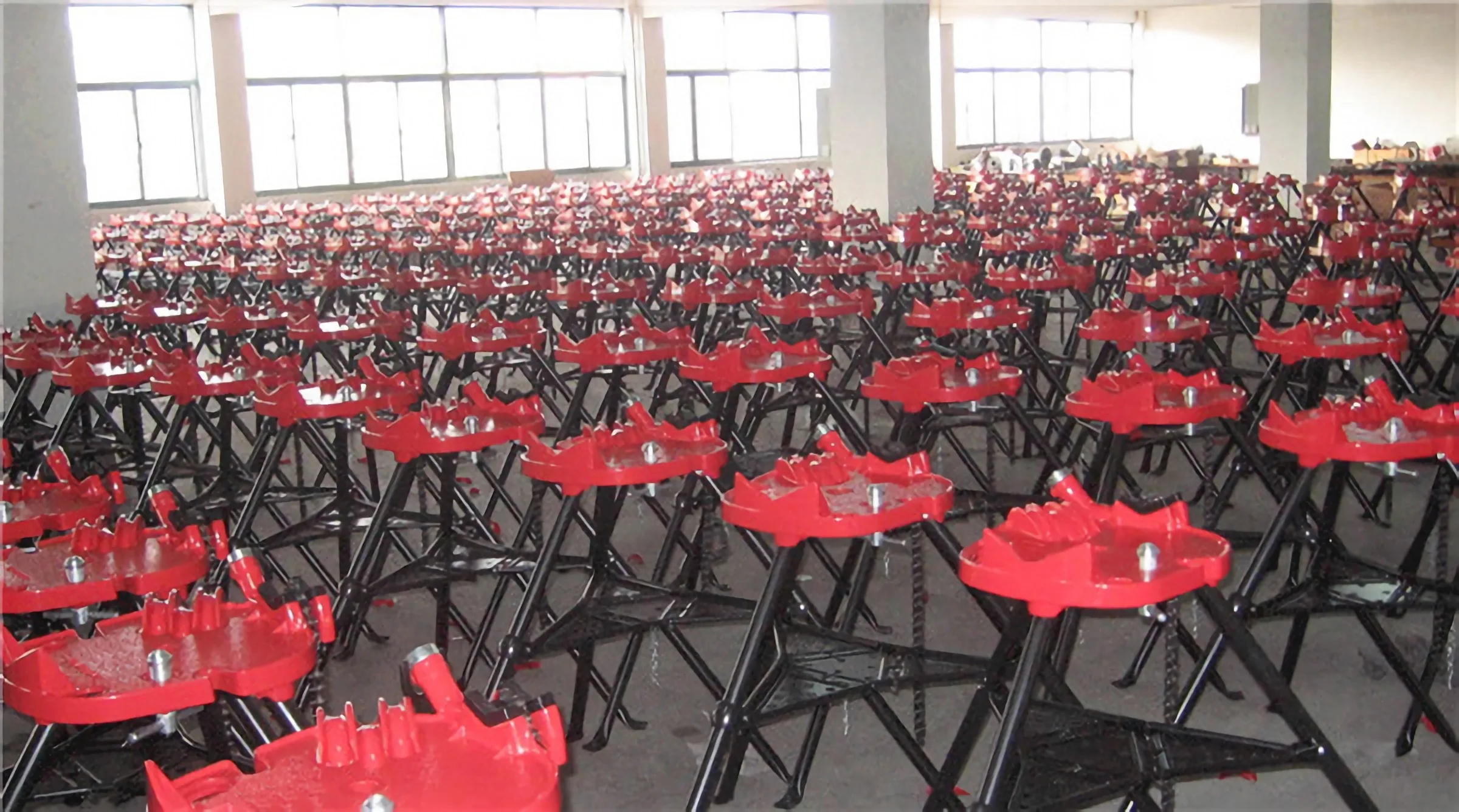 Portable Tristand Pipe Chain Vise Picture For 1/8"-6" Pipes - Buy Pipe ...