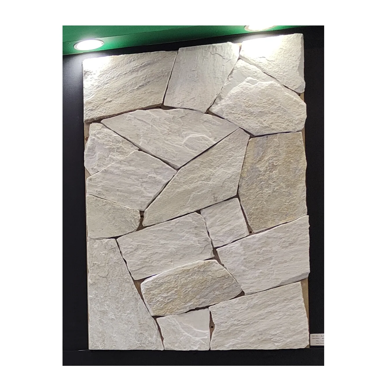 Limestone Travertine Quartzite - Durable and Stylish Flooring
