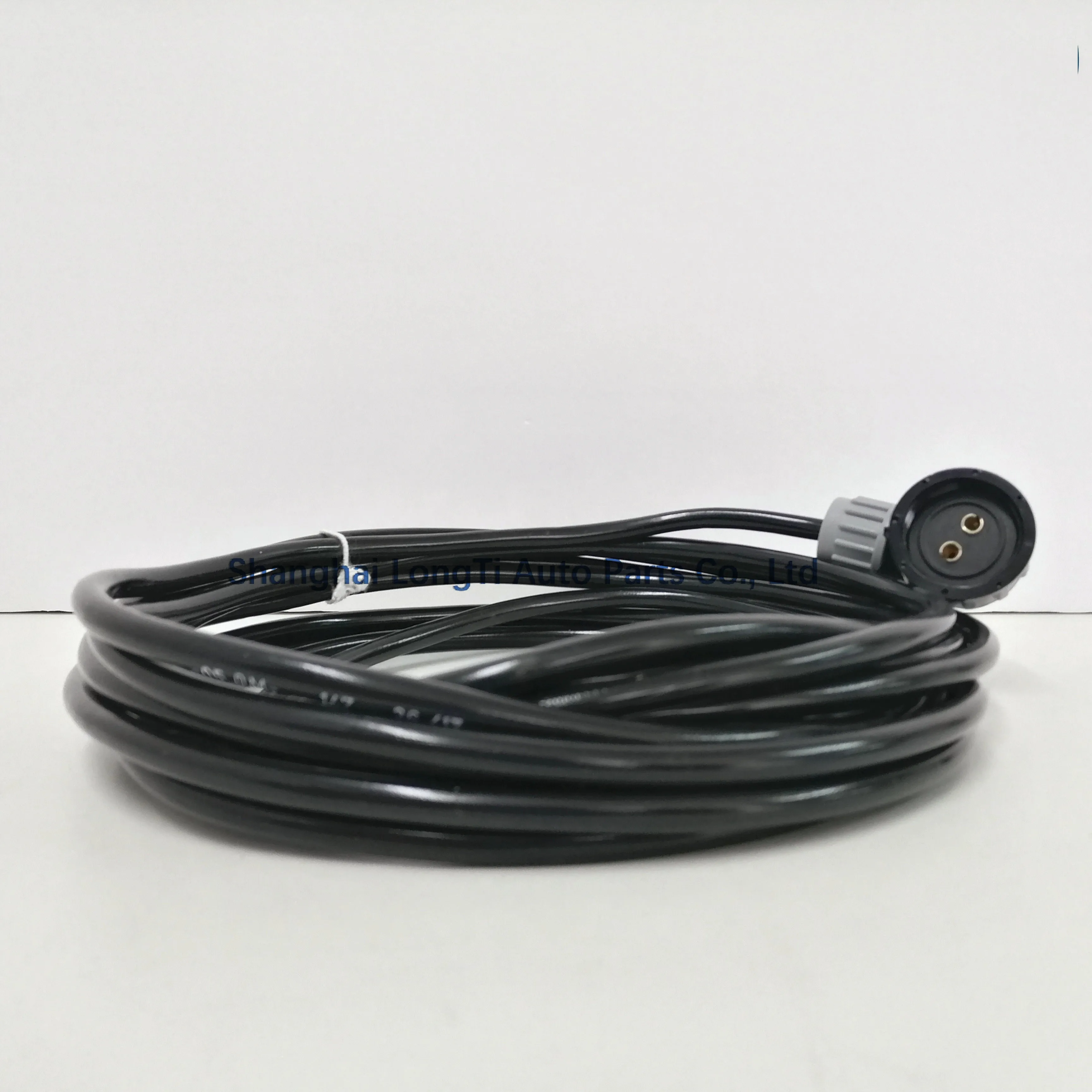 WABCO Cable with Socket 8946004542 - Reliable Performance