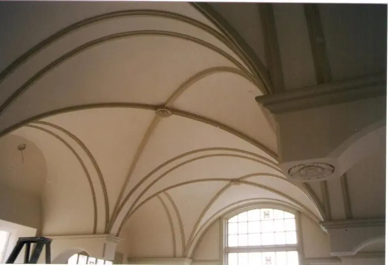 Natural Stone Columns - Hallway Groin Vault Moulding