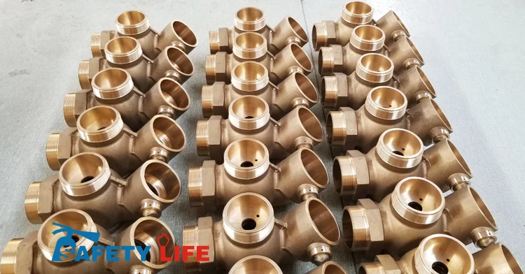 Fire hydrant used for fire fighting system-SAFETY LIFE FIRE EQUIPMENTS CO.,