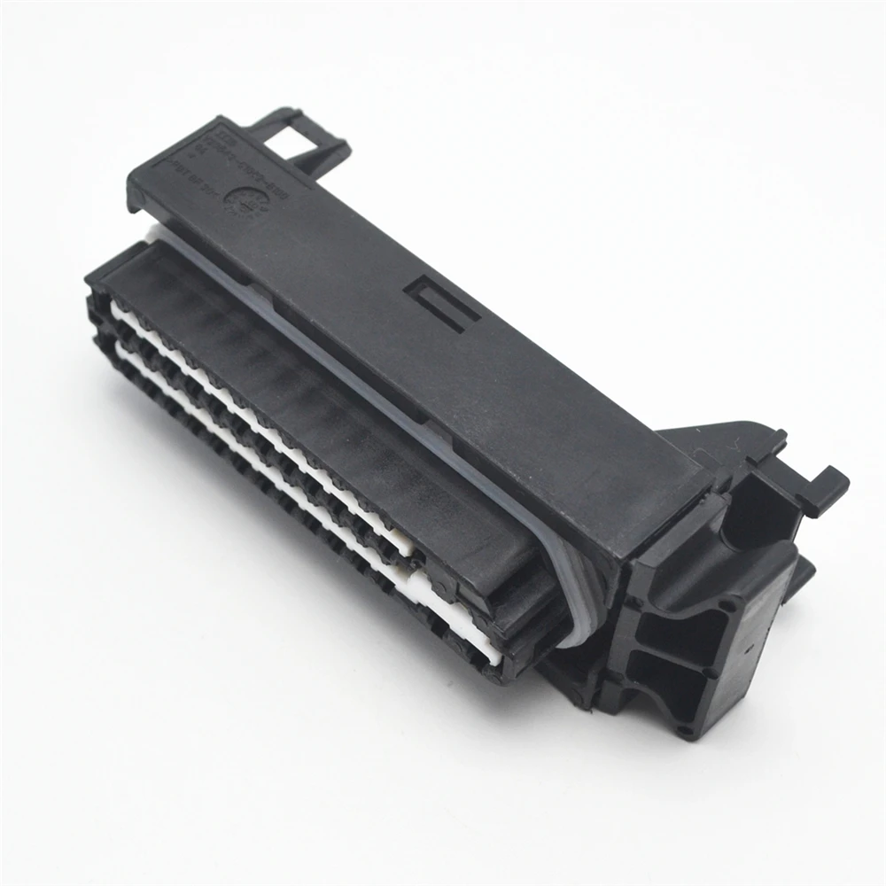 52 Pin ECU Automotive Wire Electrical CONNECTOR - Reliable