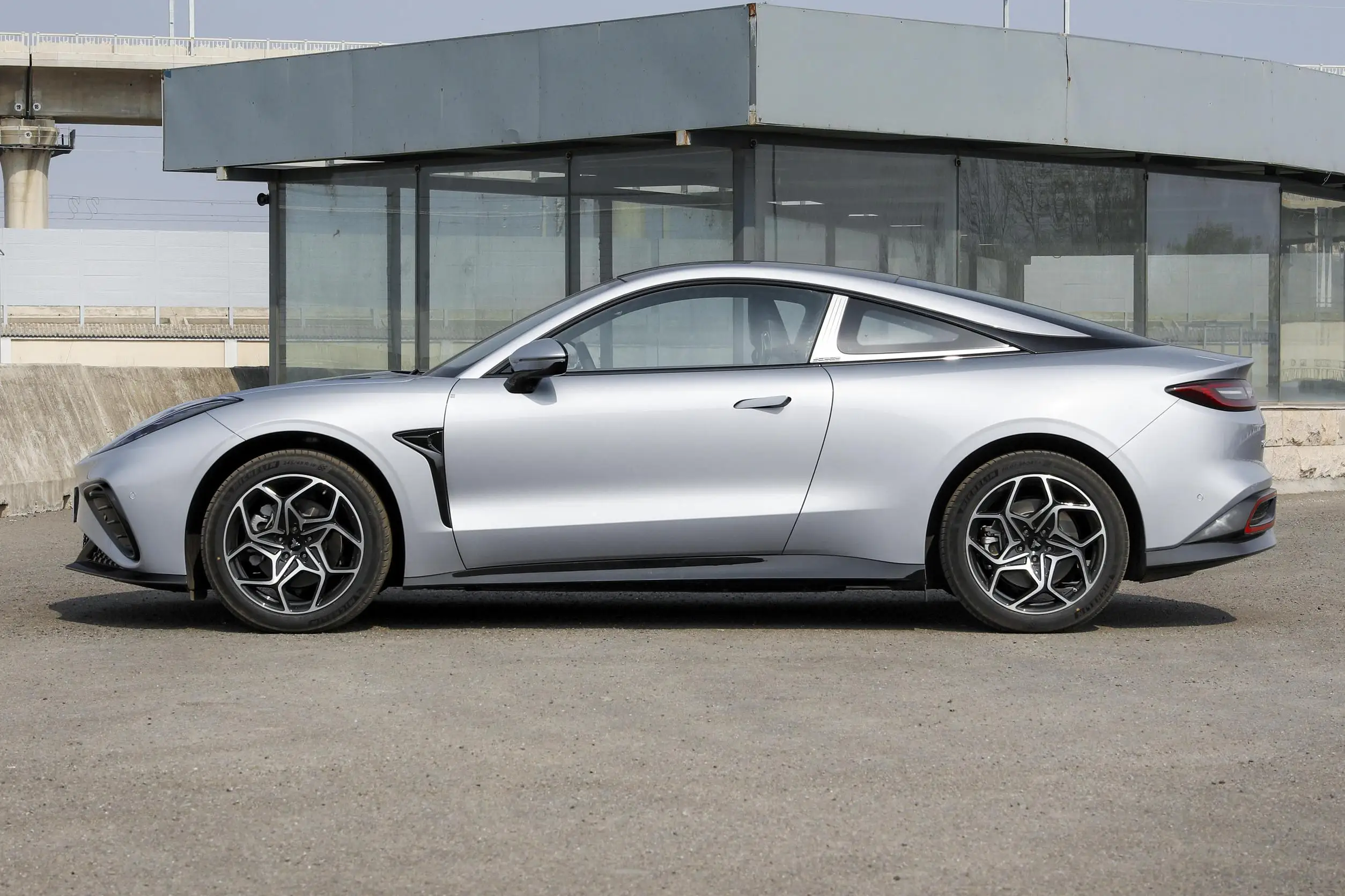 2023 Electric Sports Car Hozon Neta Gt Sports Ev Car 2 Doors 4 Seats ...