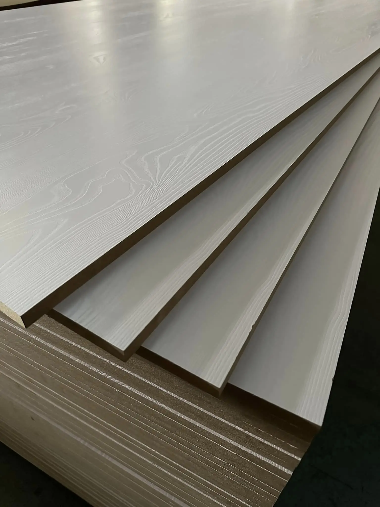 4x8 Melamine Laminated Mdf Board/melamine Mdf Board Price/high Glossy Melamine Mdf - Buy ...
