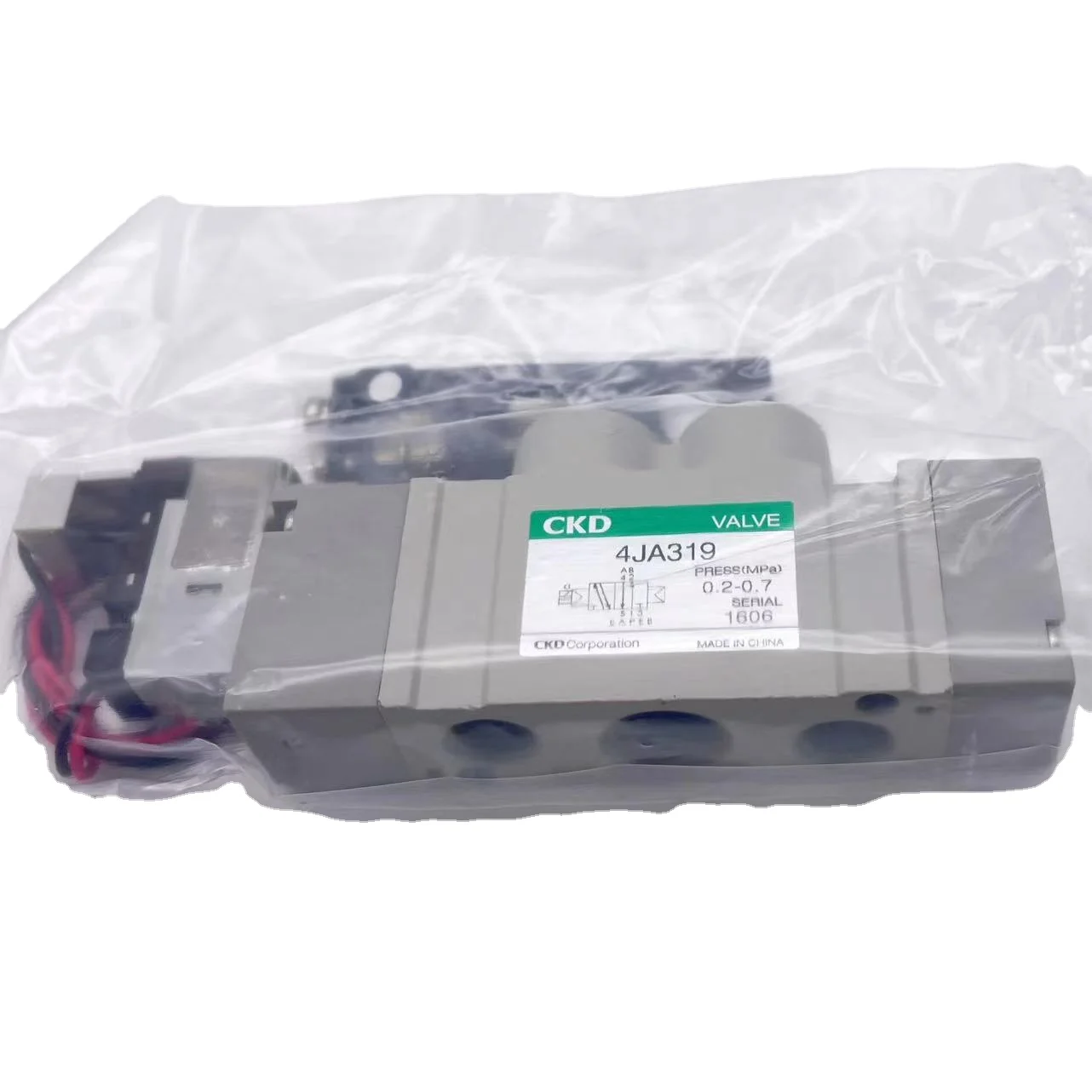 Ckd Solenoid Valve 4ja319-08-e2-3 2 Positions - Buy Solenoid Valve ...