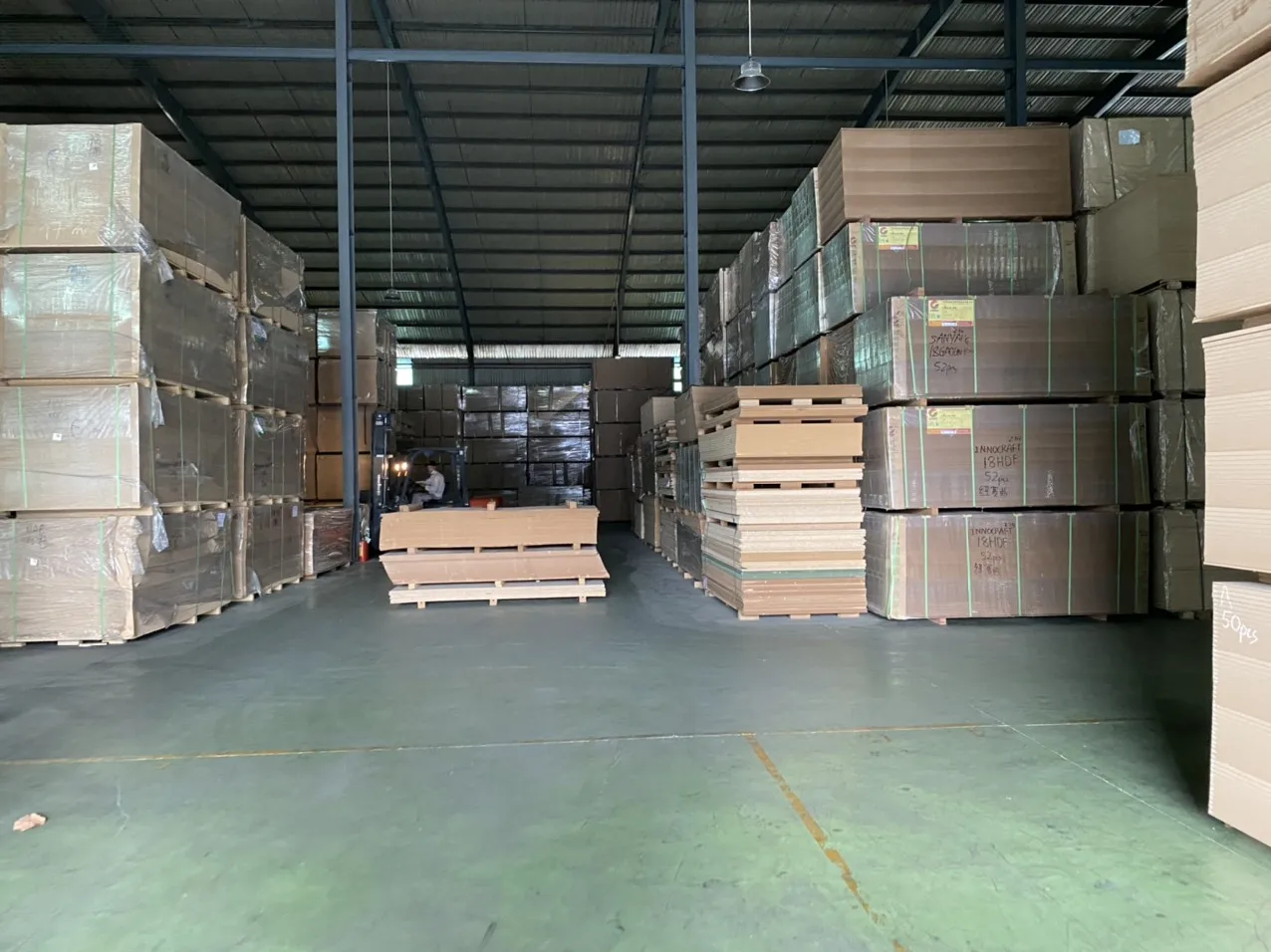 White Melamine Wood Grain Melamine Faced Plywood 15mm 18mm Carb P2 E0 ...