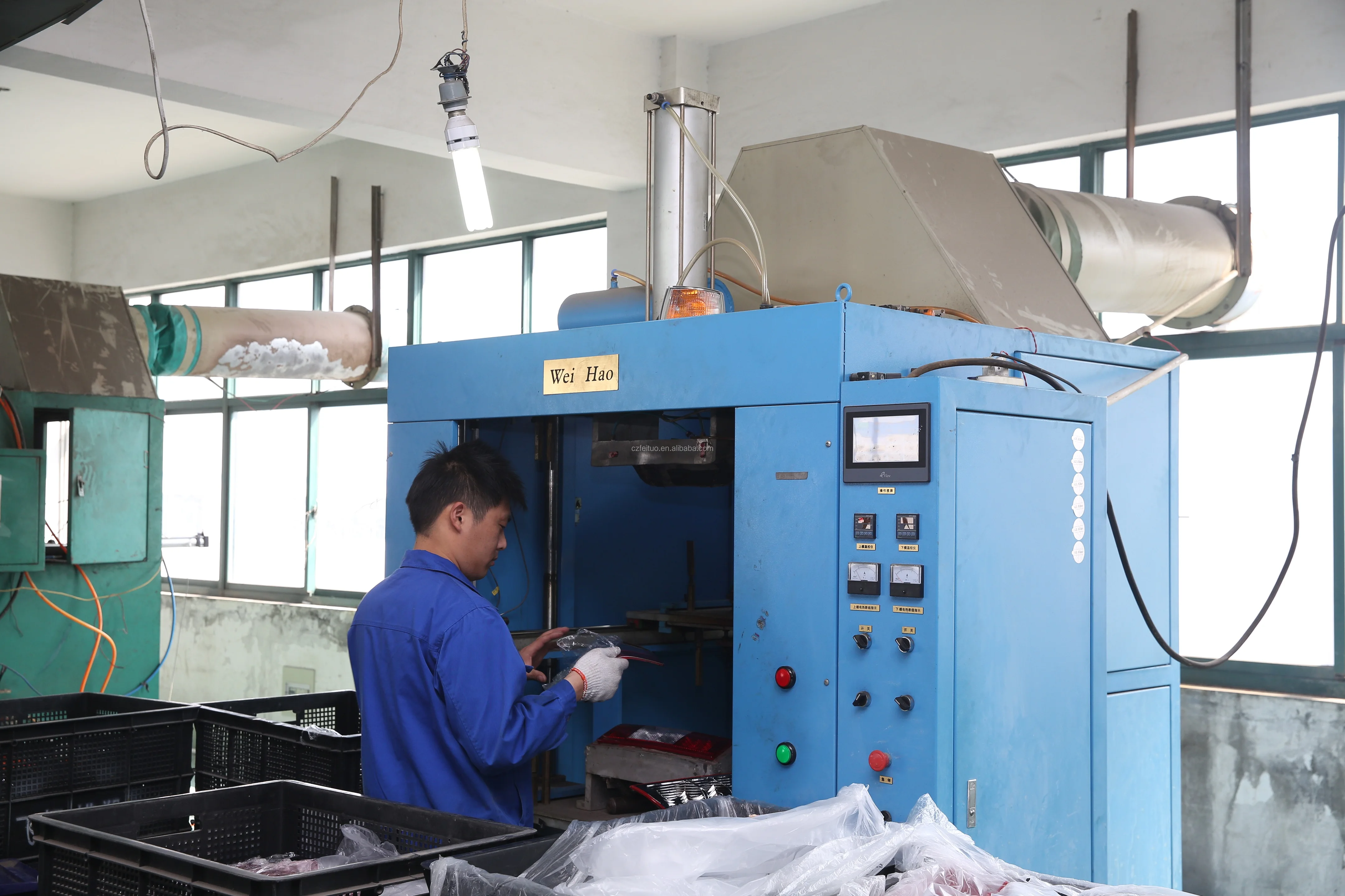 Auto Spare Parts Front Plastic Bumper For Mercedes Benz W205 2014 Year ...